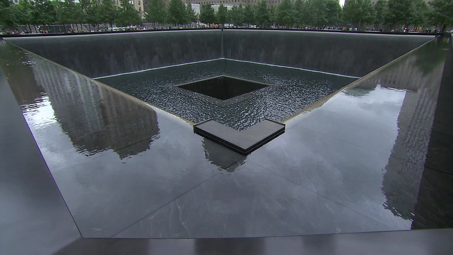 Man injured, arrested after jumping into World Trade Center Memorial Pool