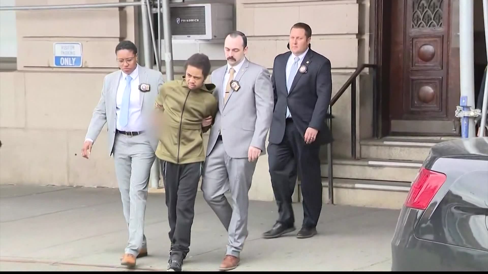 Police: Man charged with 2 counts of attempted murder in shooting of ...