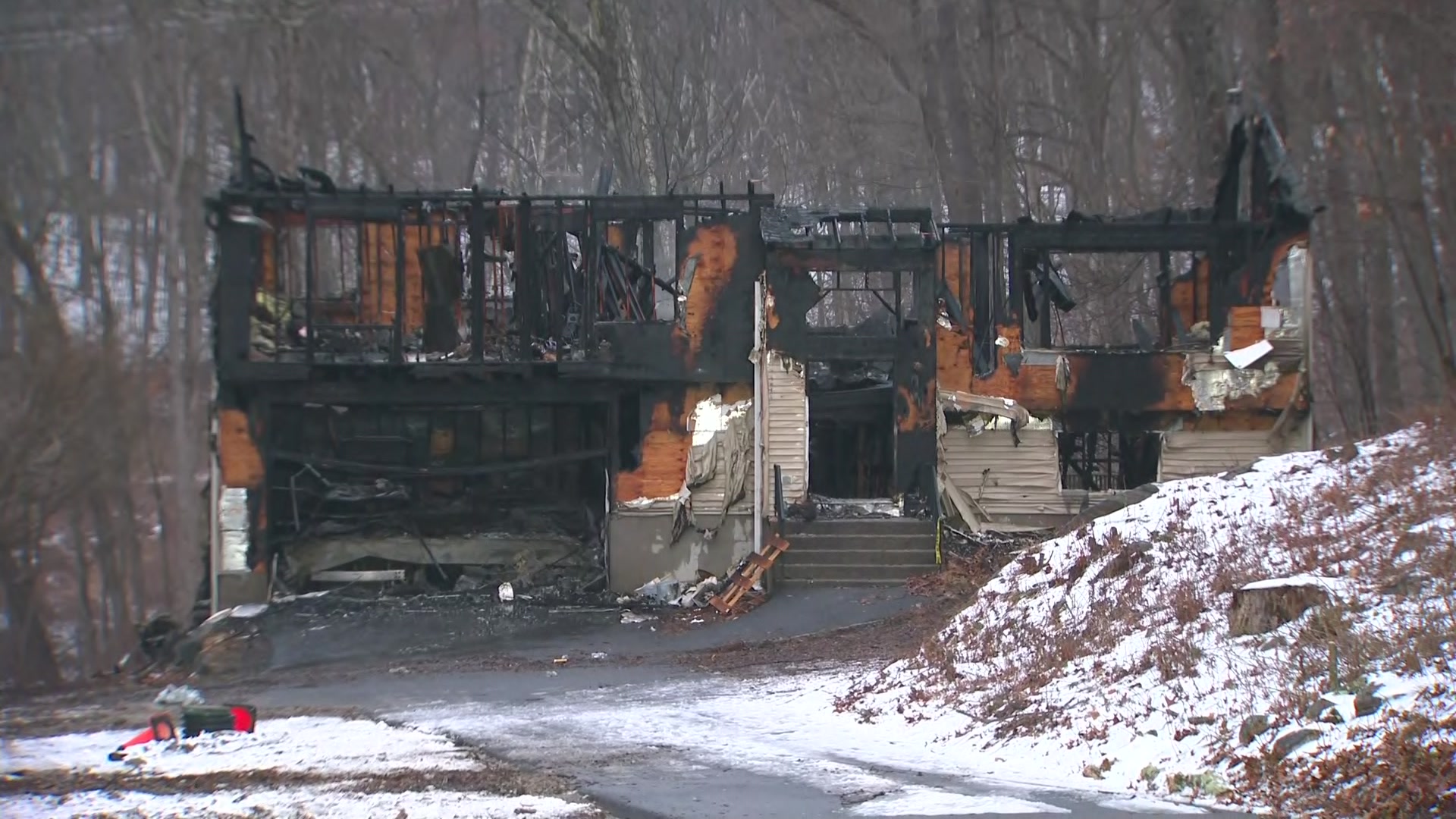 Overnight fire engulfs home in Mahopac, no injuries reported