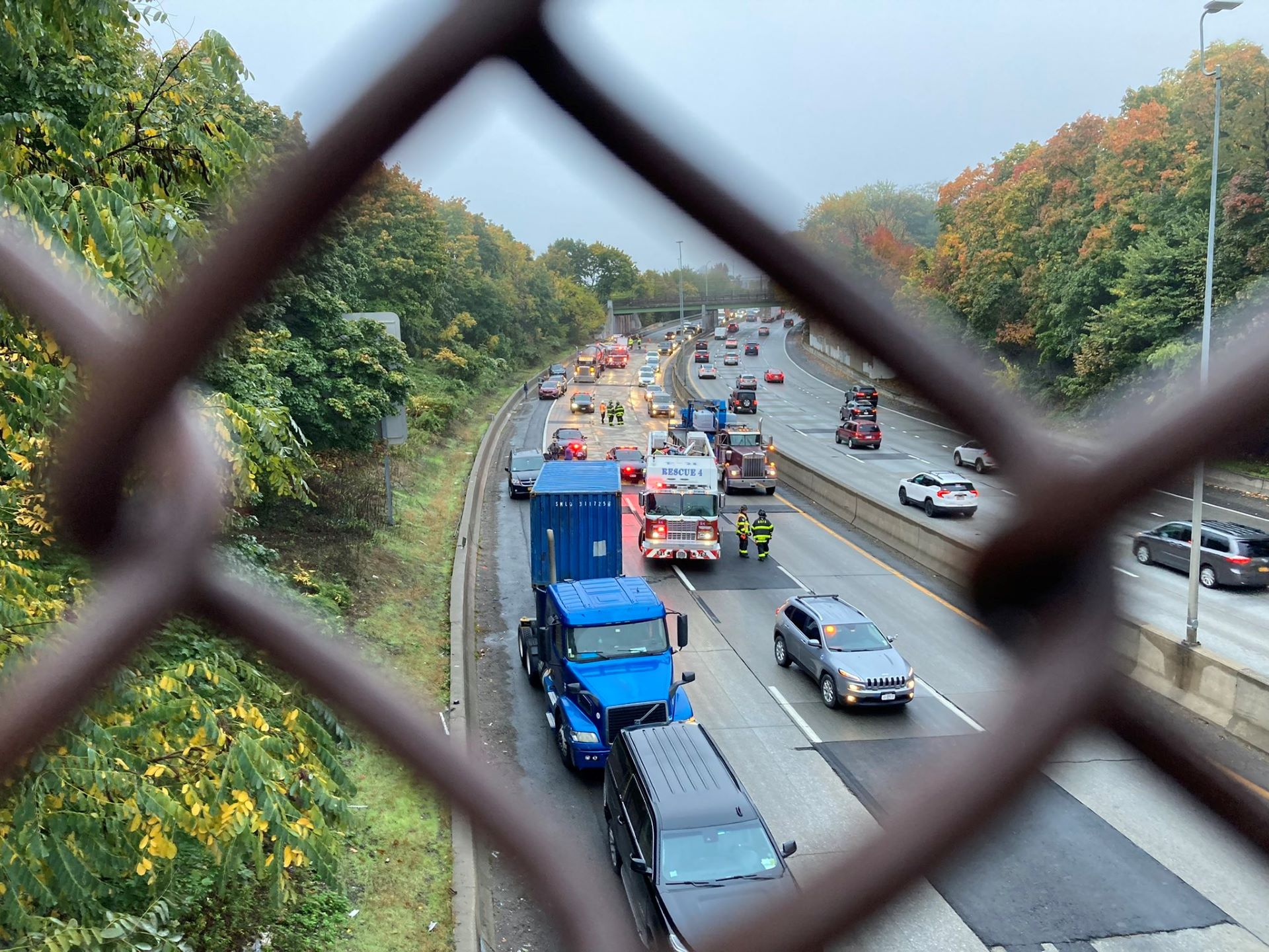 News 12 | Bronx | Multi Vehicle Accident Stalls Traffic On Northbound I ...