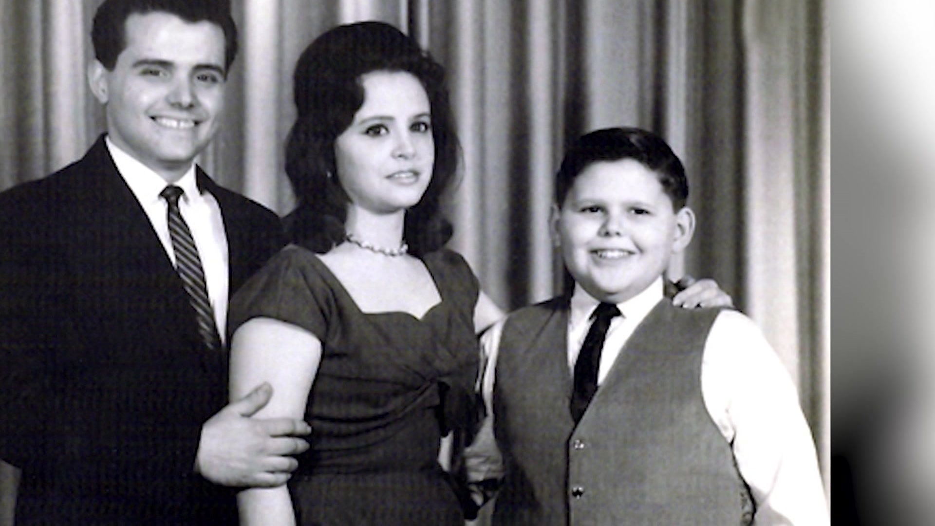 News 12 | New Jersey | Sen Menendez Reflects On Being The Son Of Cuban ...
