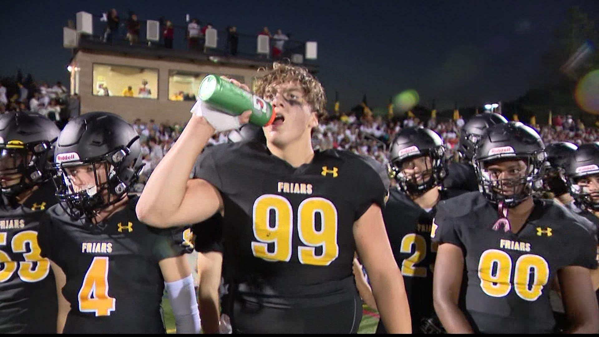 15-year-old St. Anthony's football star impresses college recruits