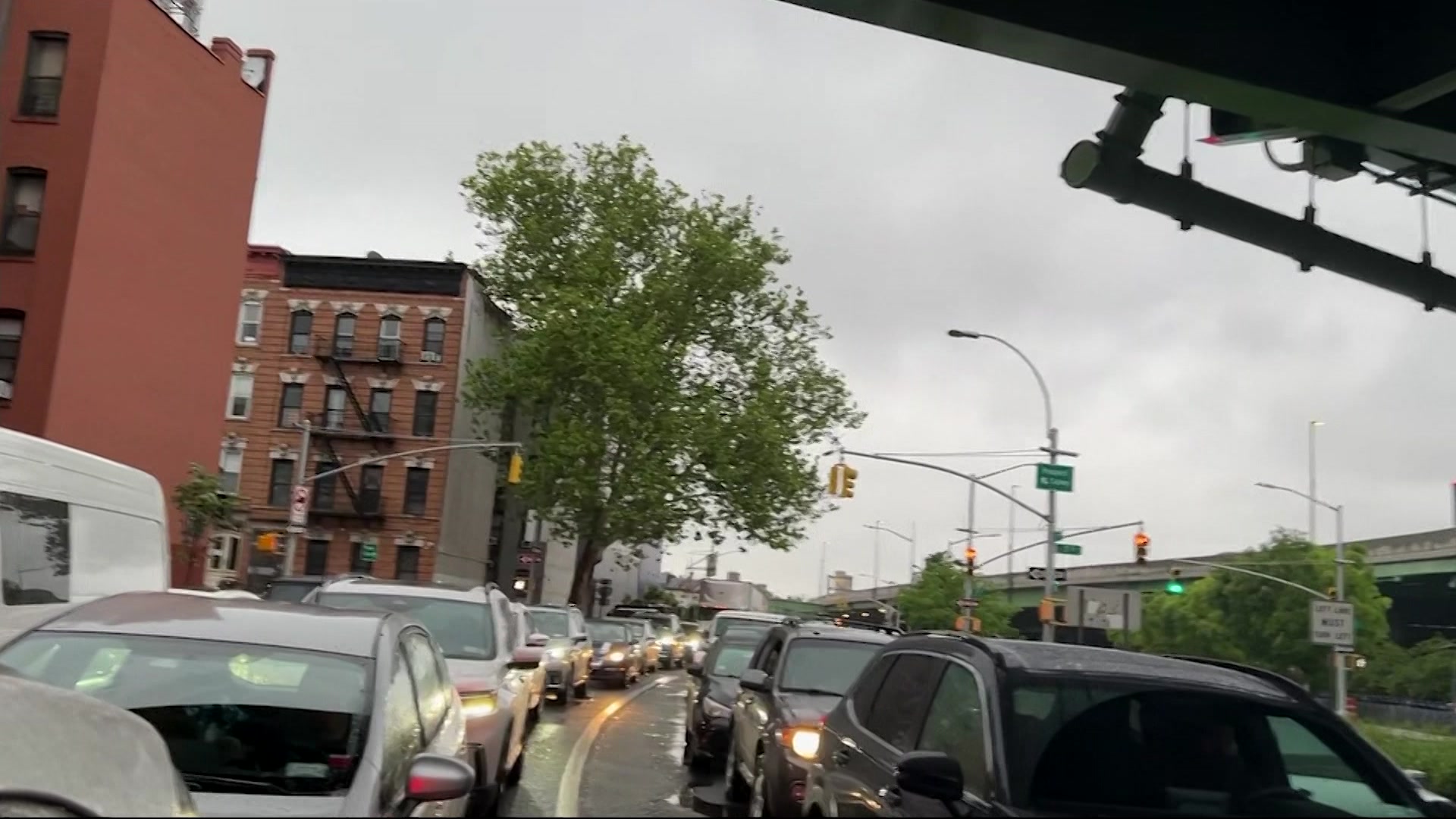NYPD identifies 51-year-old man who died in 6-car crash on Gowanus ...