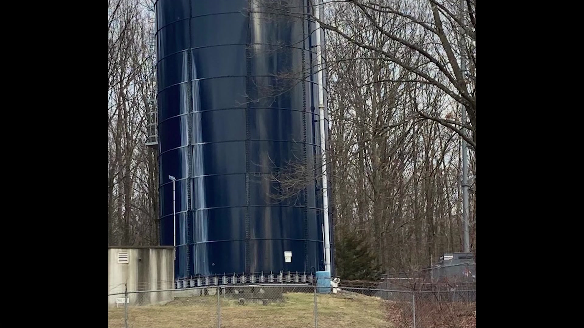 'We could die.' Leaking water tank prompts safety concerns in Unionville