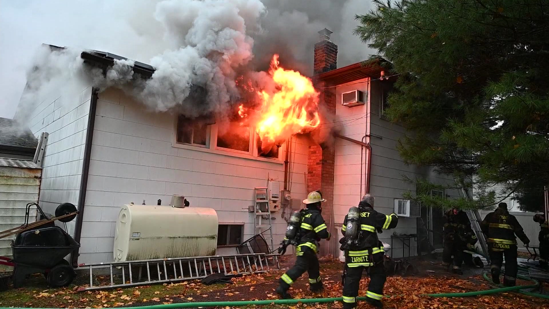 Cause of fire that killed mother and son in Smithtown remains under ...