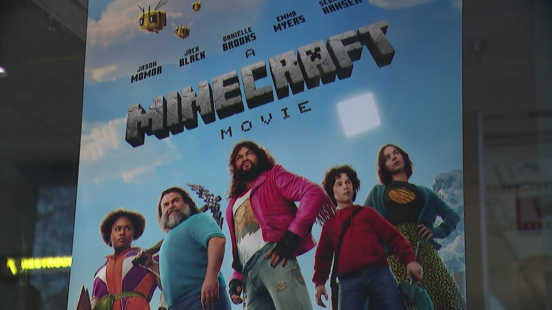 NJ theater requires minors to be accompanied by adult to see ‘Minecraft ...
