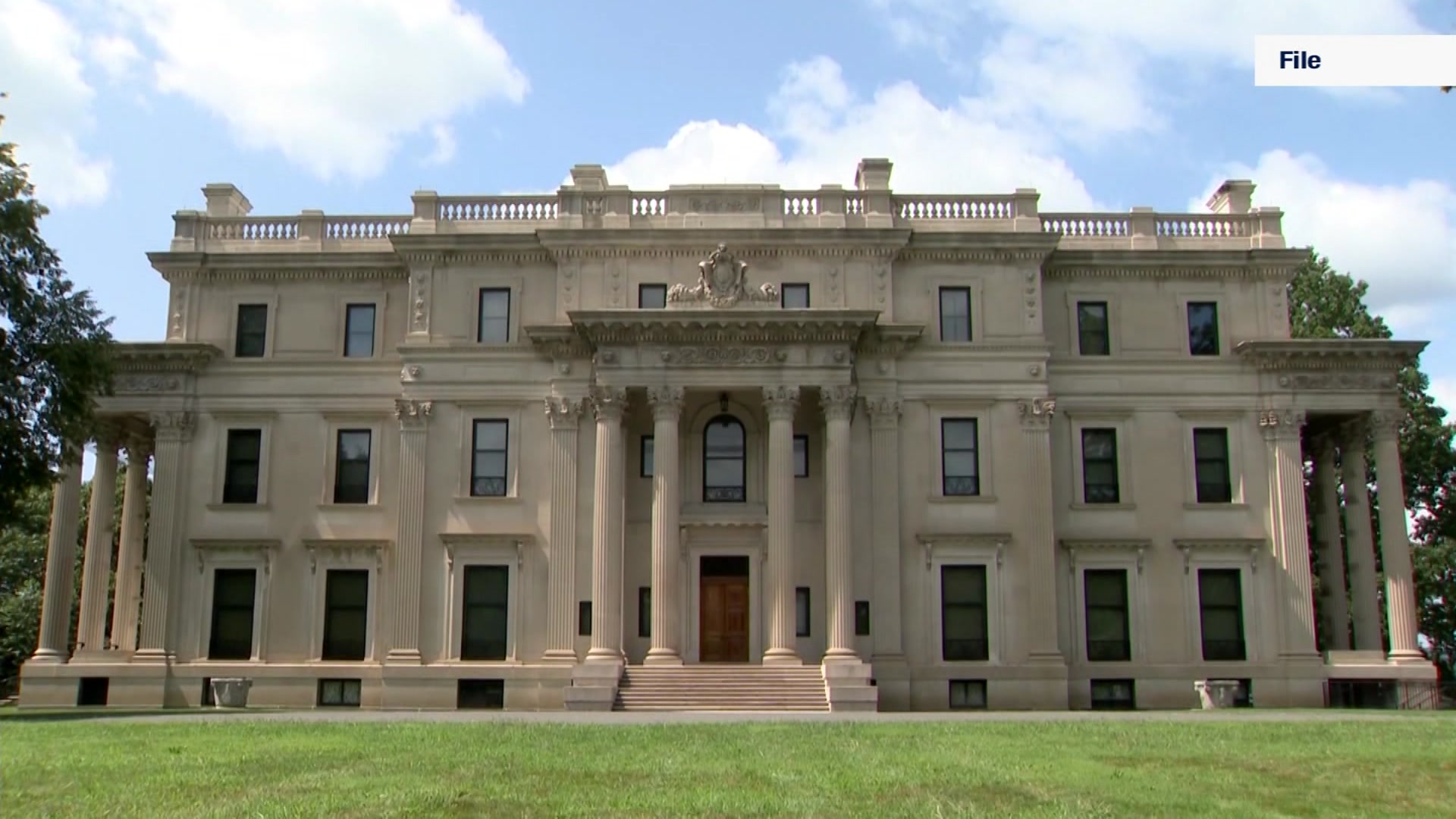 News 12 | Hudson Valley | Womans Body Found At Vanderbilt Mansion ...