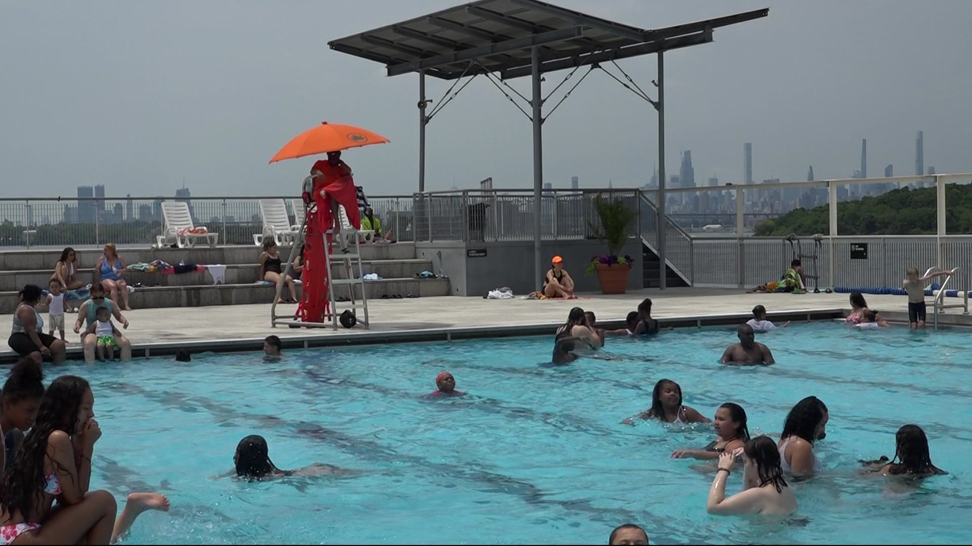 Bronxites enjoy sunny Fourth of July at Barretto Point Parks floating pool