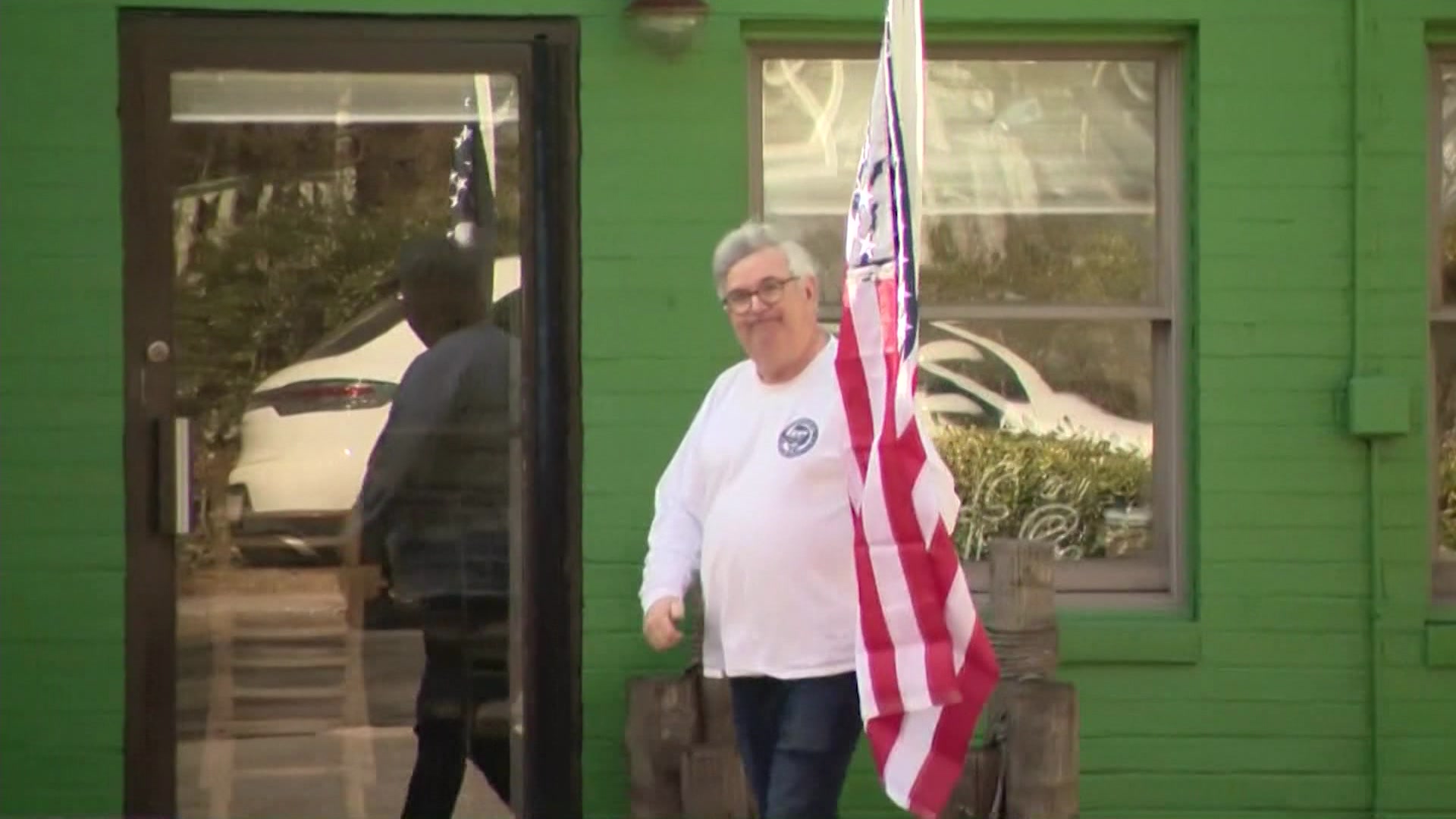 Incumbent wins Sea Cliff mayor race over Pirate’s Booty founder