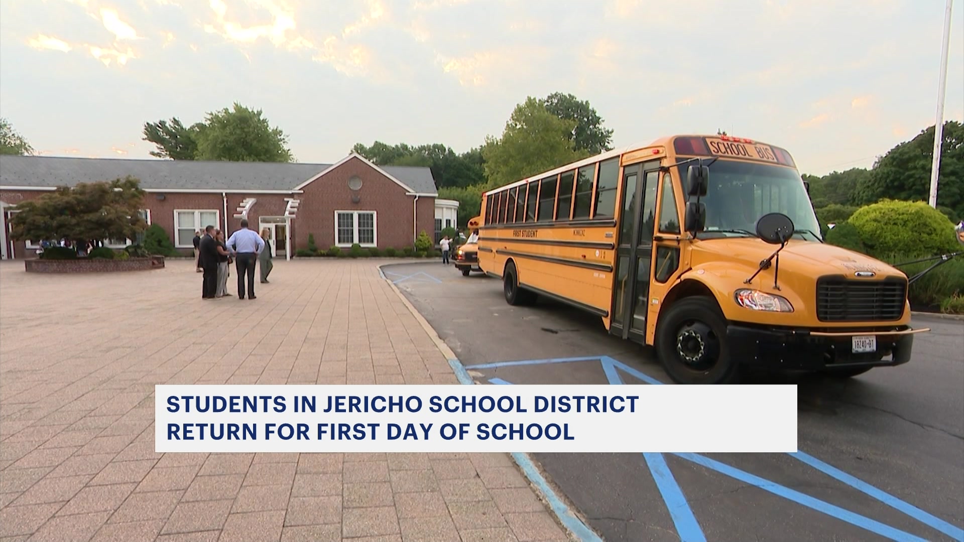 News 12 | Long Island | Students in Jericho School District return for ...