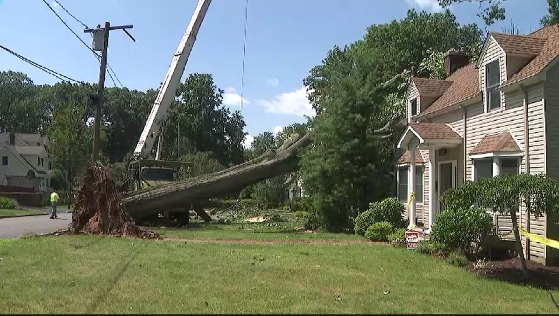 'Everything was whirling.’ NWS confirms EF-0 tornado touched down in Verona