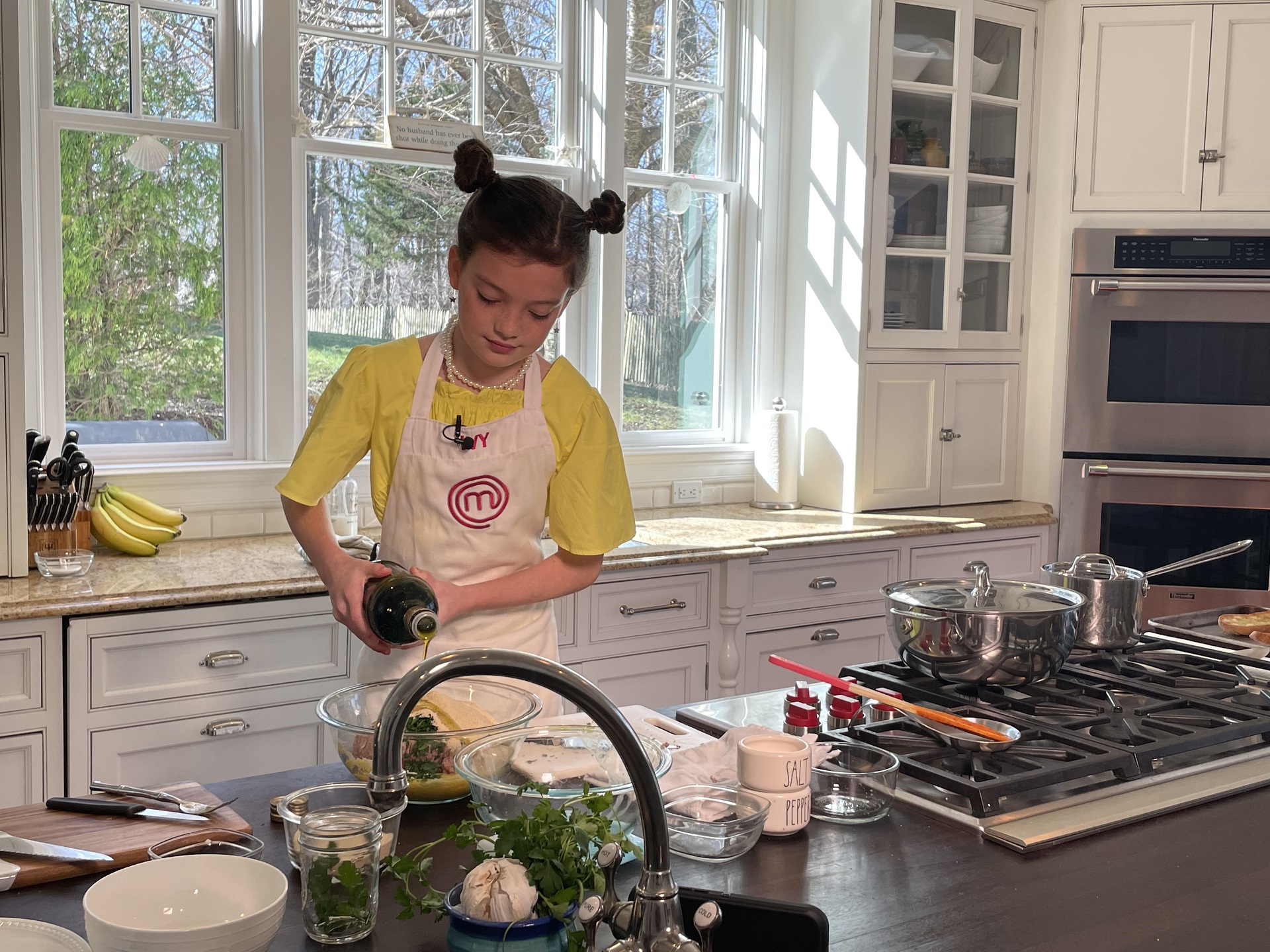 News 12 | Bronx | Small In Size Big In Talent Darien Girl Shows Off ...
