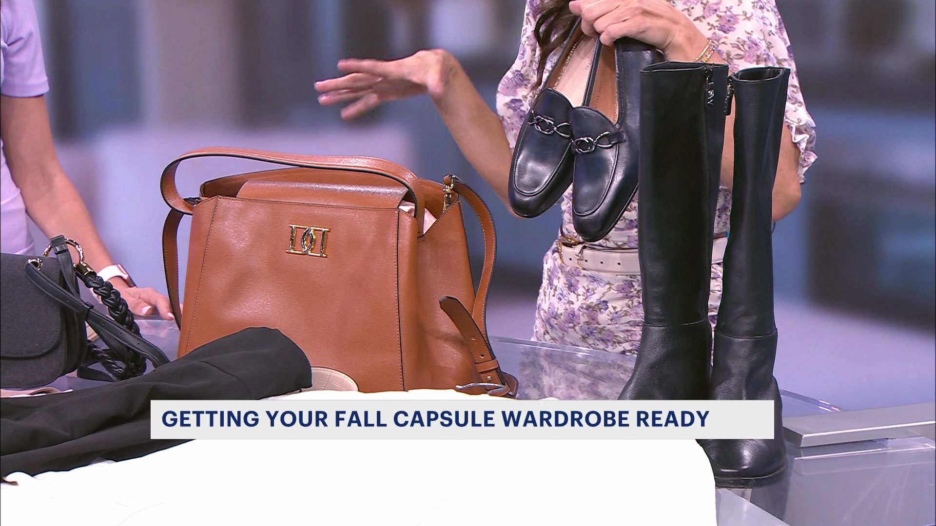 Interview: Fashion expert Dawn Del Russo shows how to create a fall ...