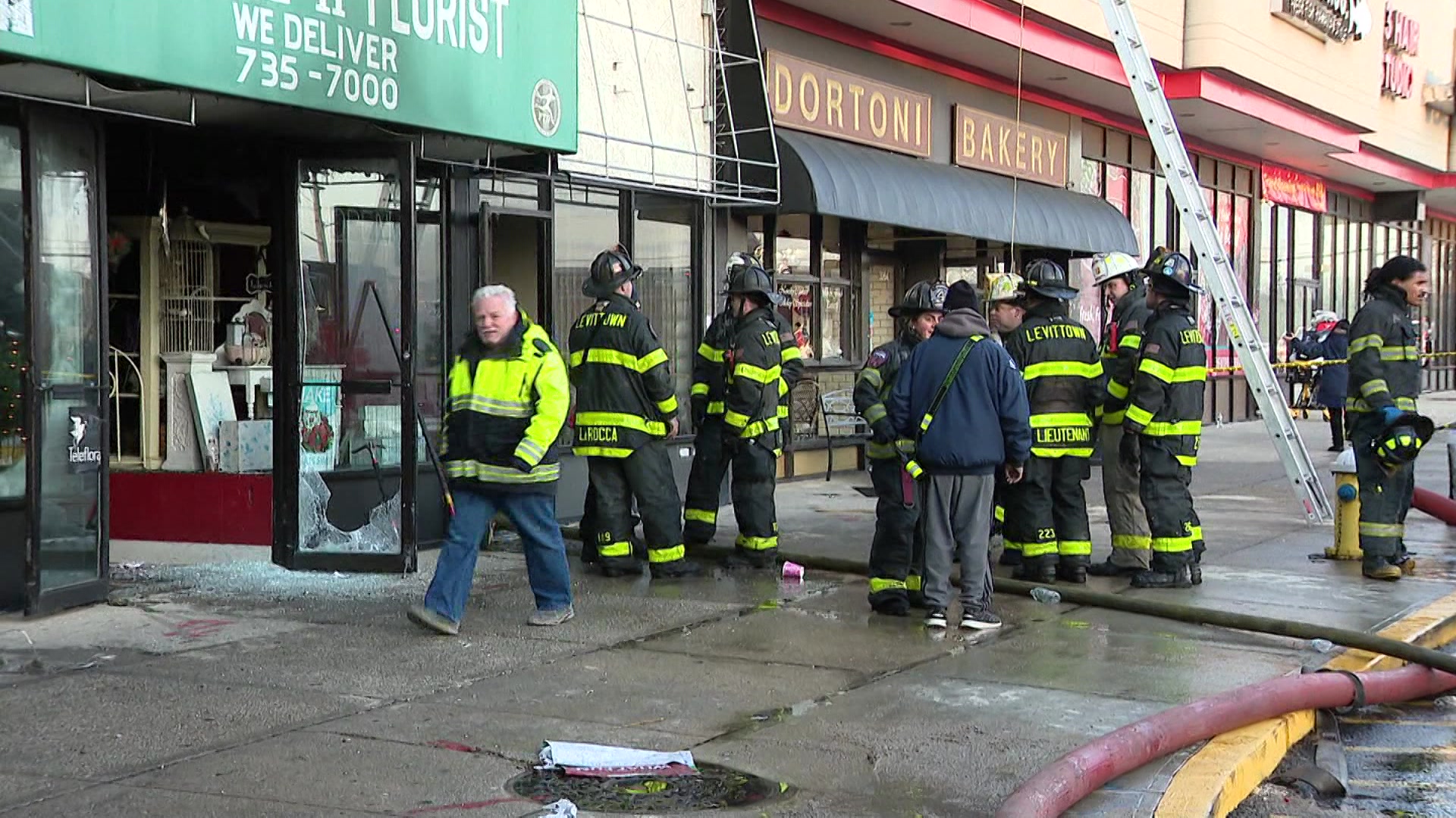News 12 | Hudson Valley | Officials Fire Damages 4 Buildings At Strip ...