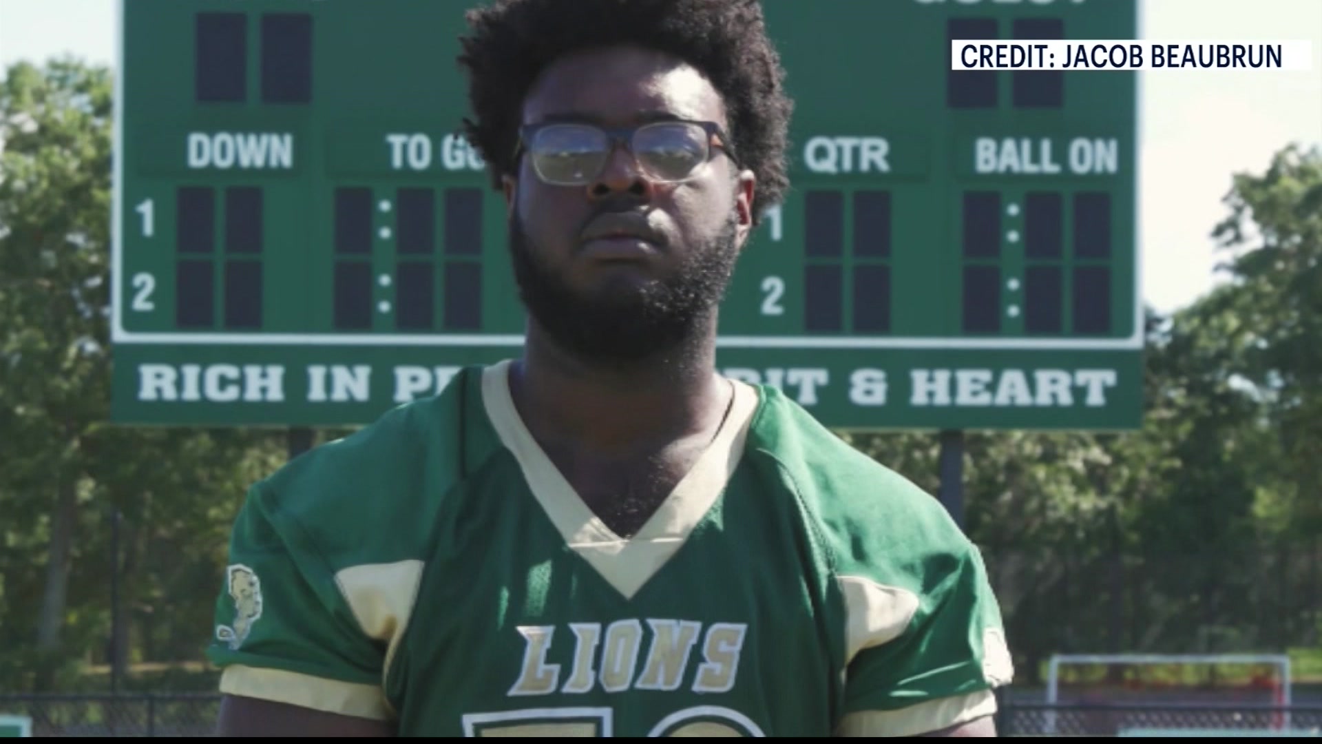Longwood HS football player to be awarded for perseverance after being ...
