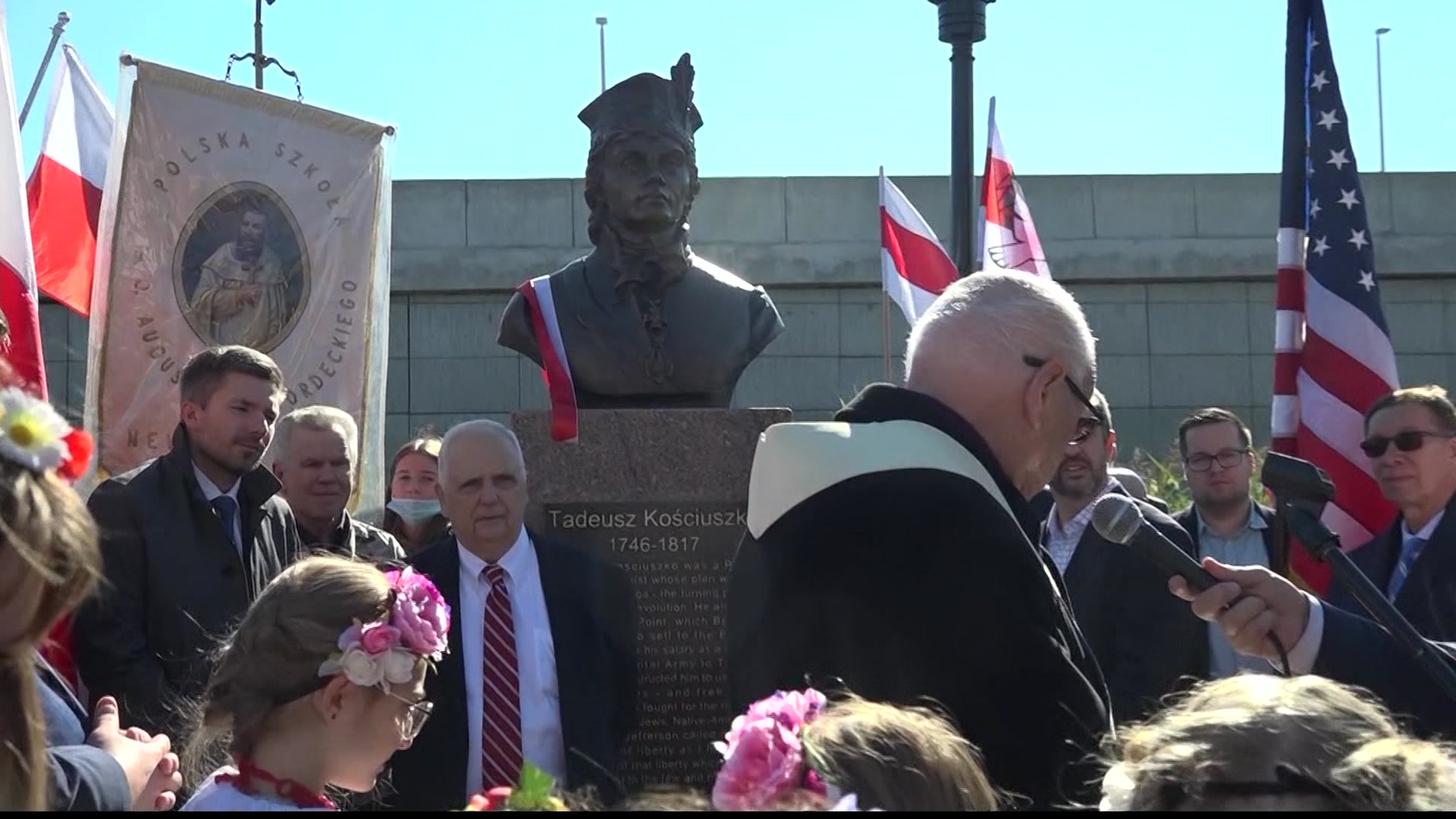 News 12 | Bronx | Statue Dedicated To Polish American War Hero Gen ...