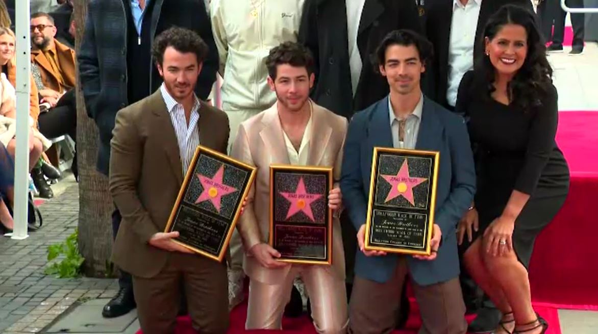 New Jersey natives ‘The Jonas Brothers’ get star on Hollywood Walk of Fame