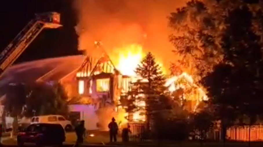 News 12 | New York | Overnight fire in Howell destroys home