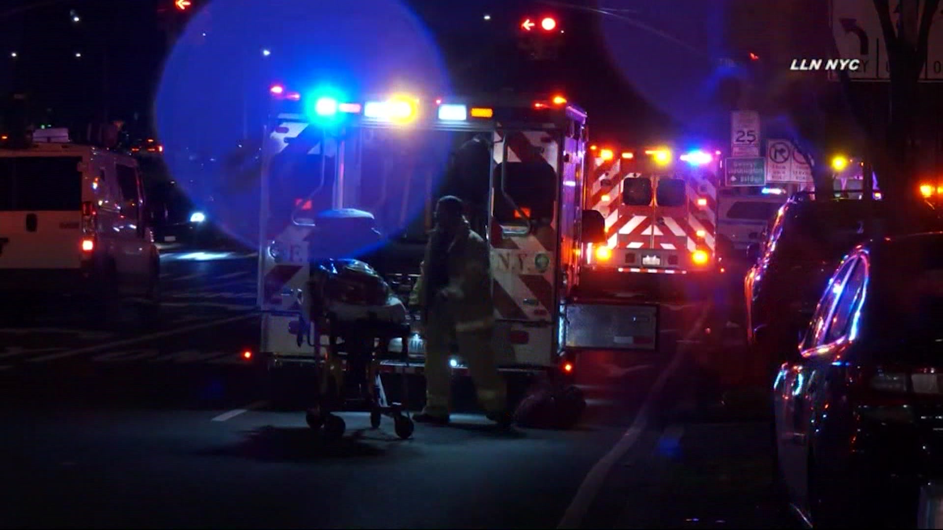 News 12 | Bronx | 2 Injured In Fire At Grand Concourse Building With ...