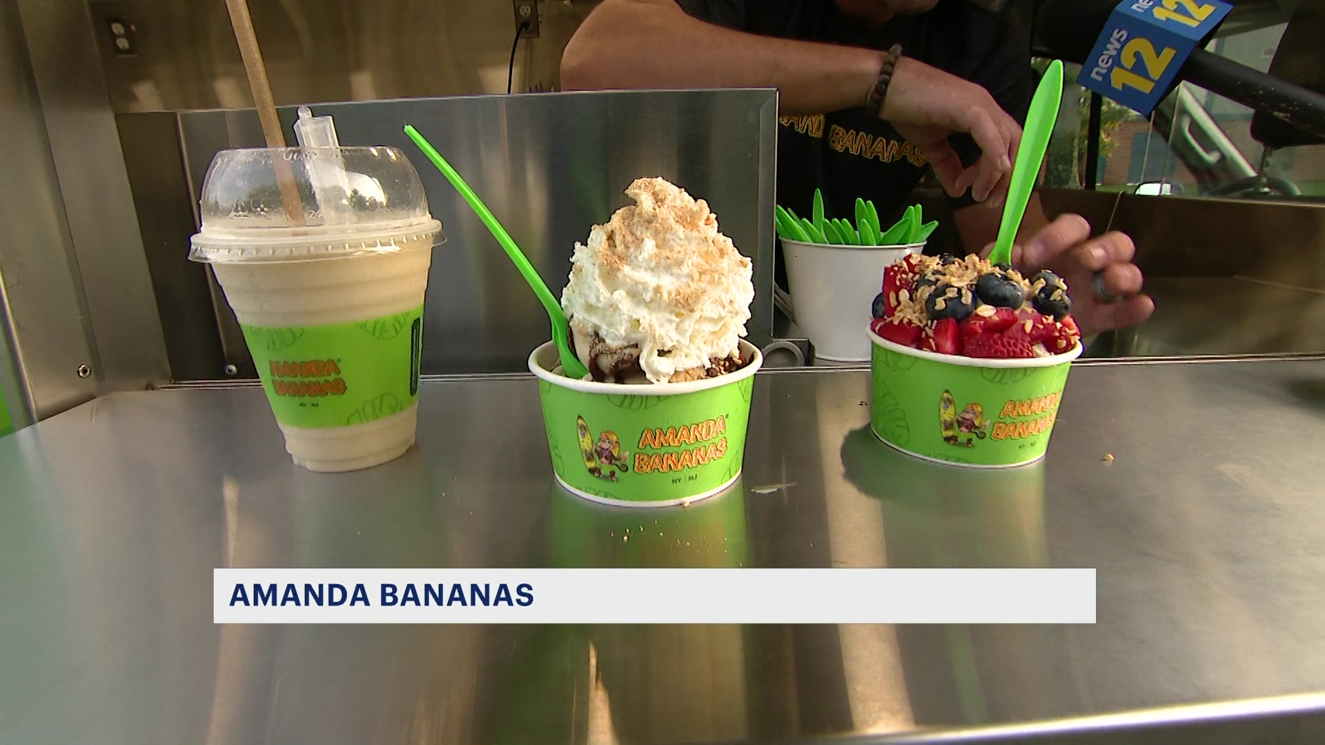 News 12 | Hudson Valley | Food Truck Fridays Amanda Bananas