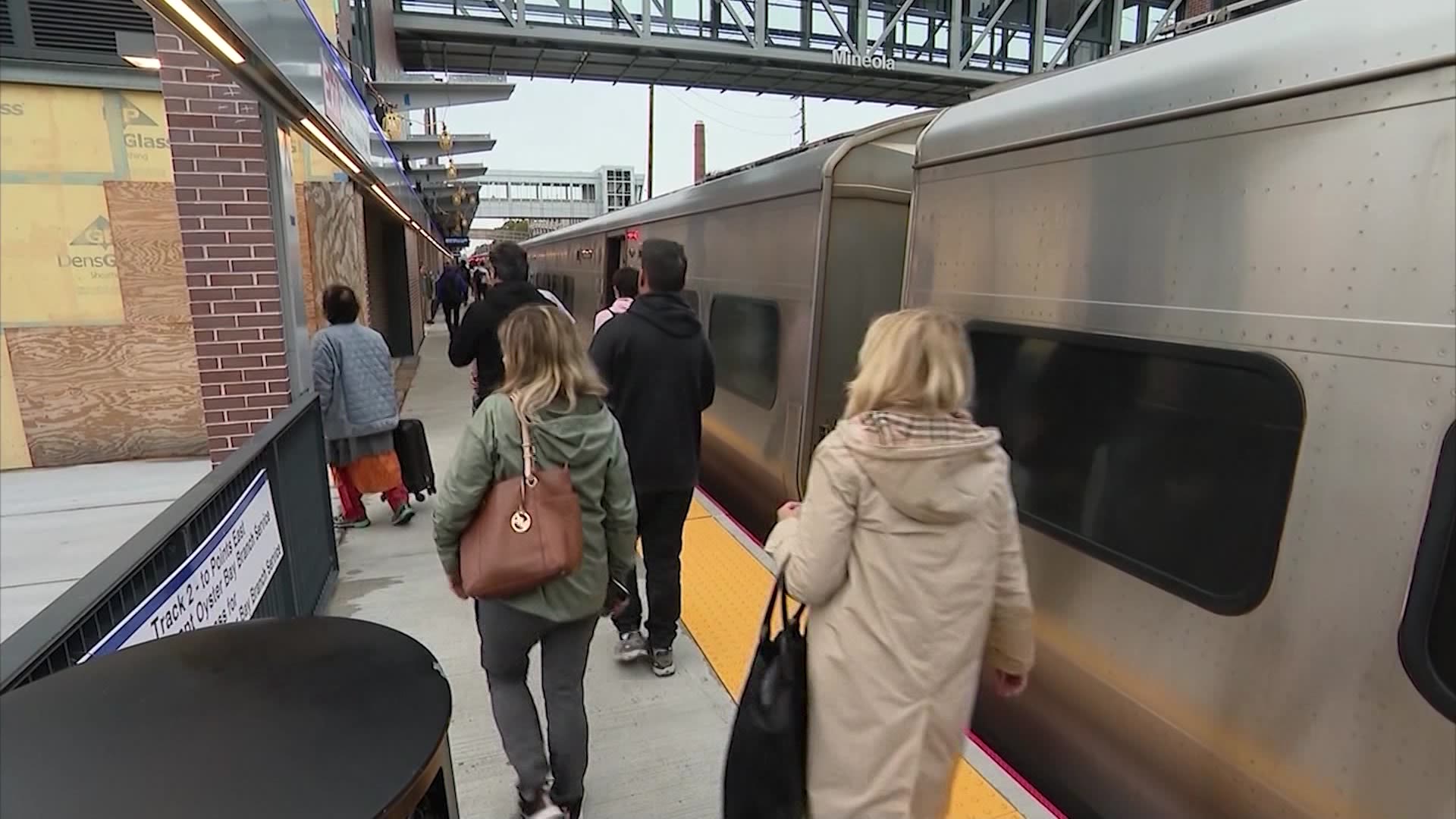 MTA announces some changes to LIRR schedules MTA announces some changes to LIRR schedules