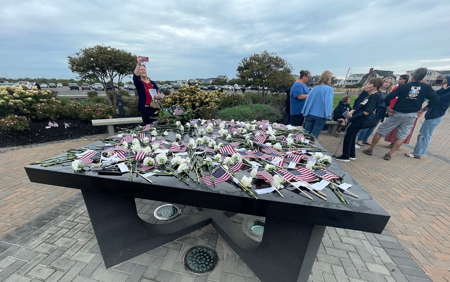 Residents remember 9/11 victims at annual Point Lookout sunrise ceremony