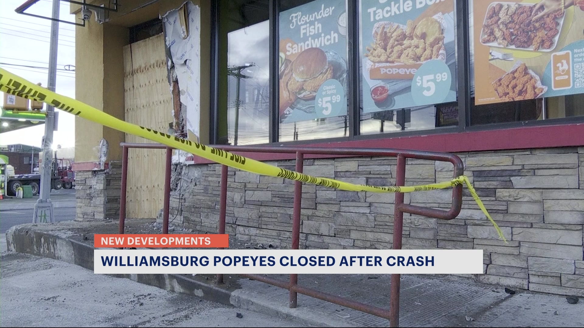 Williamsburg Popeyes restaurant closed following semi-truck, car crash