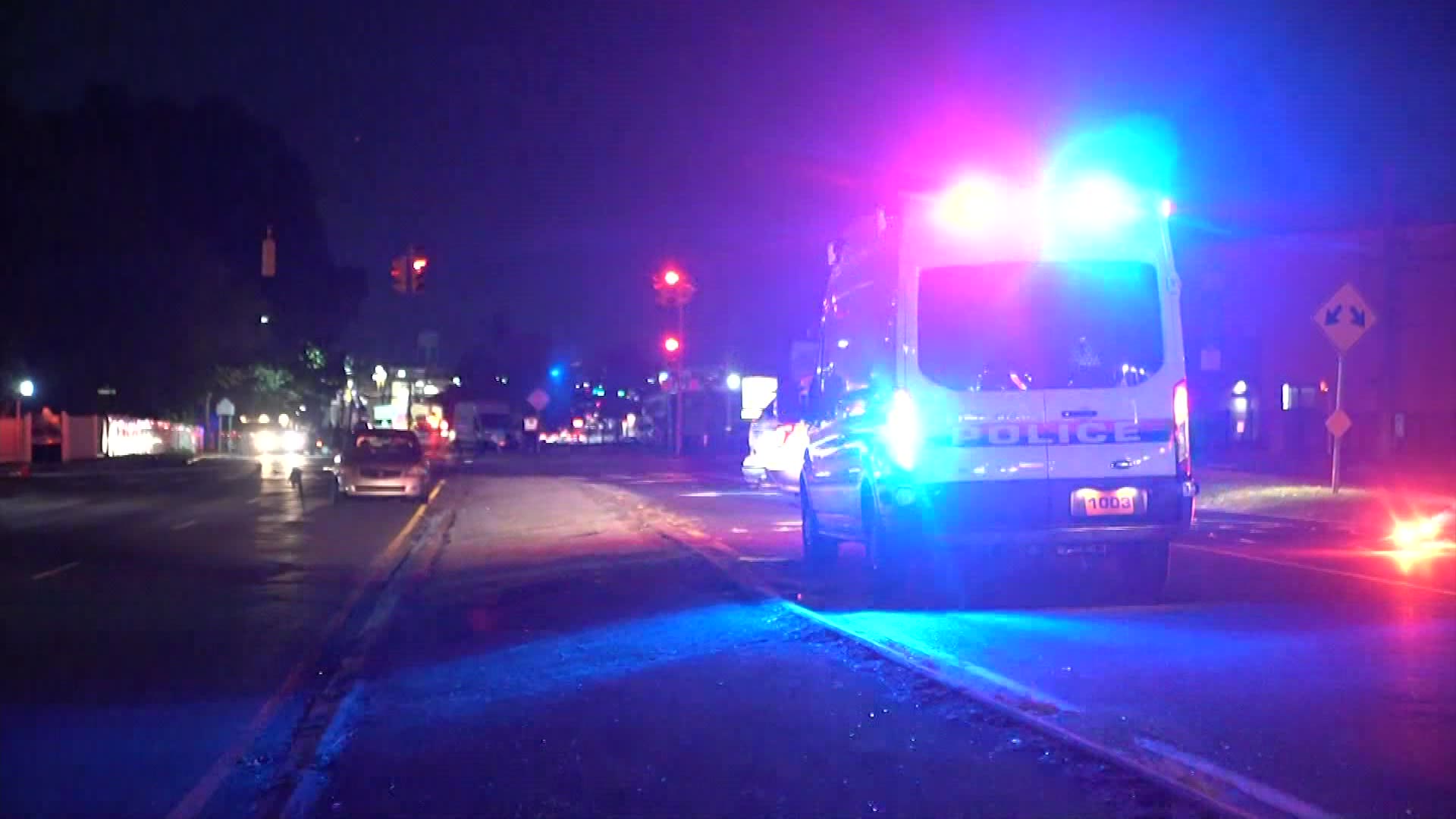 Police: Pedestrian fatally struck by car in Hempstead