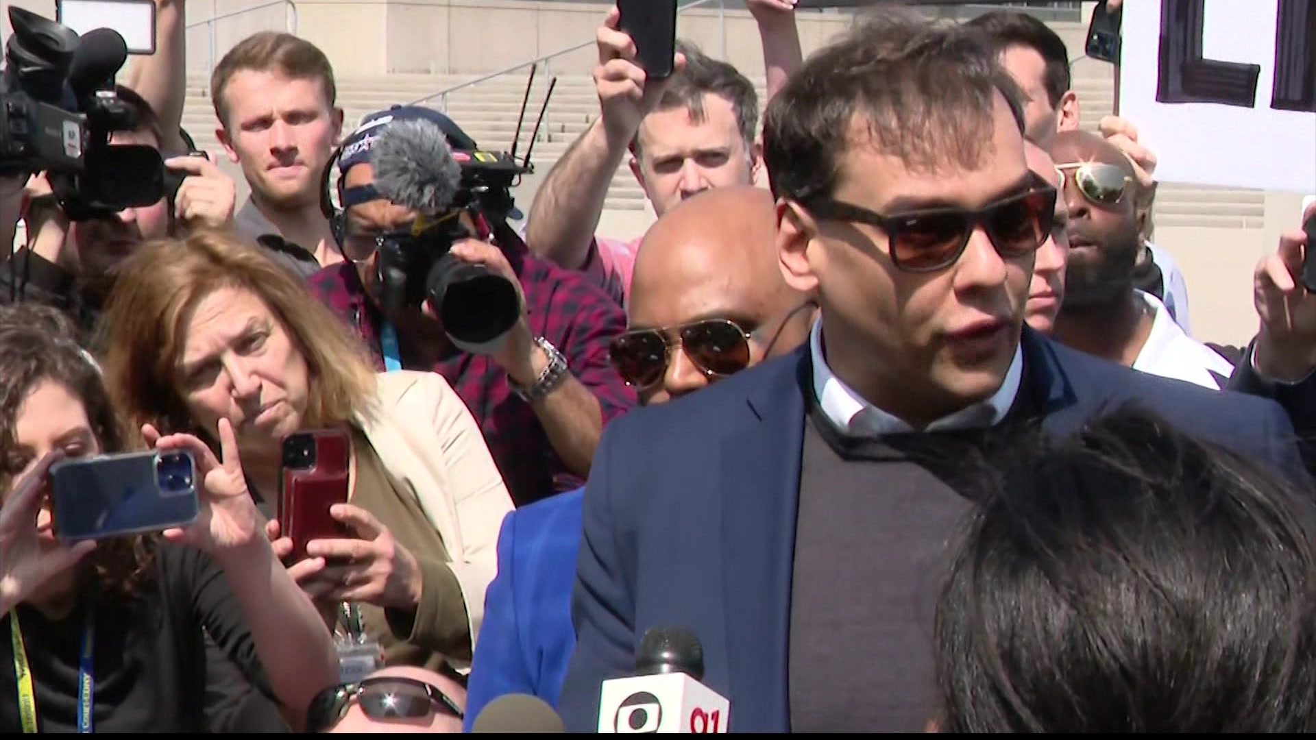 News 12 | New Jersey | Sources Rep Santos To Appear In Federal Court ...