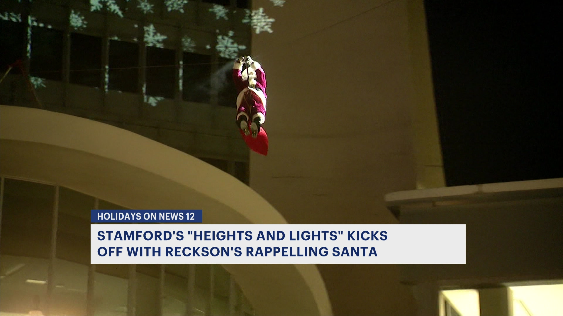 Santa Claus rappels in for Stamford's 'Heights and Lights'