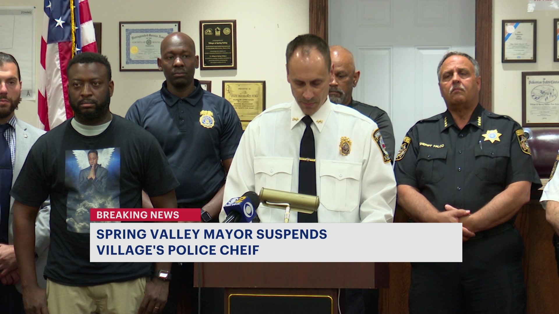 Spring Valley mayor suspends village's police chief
