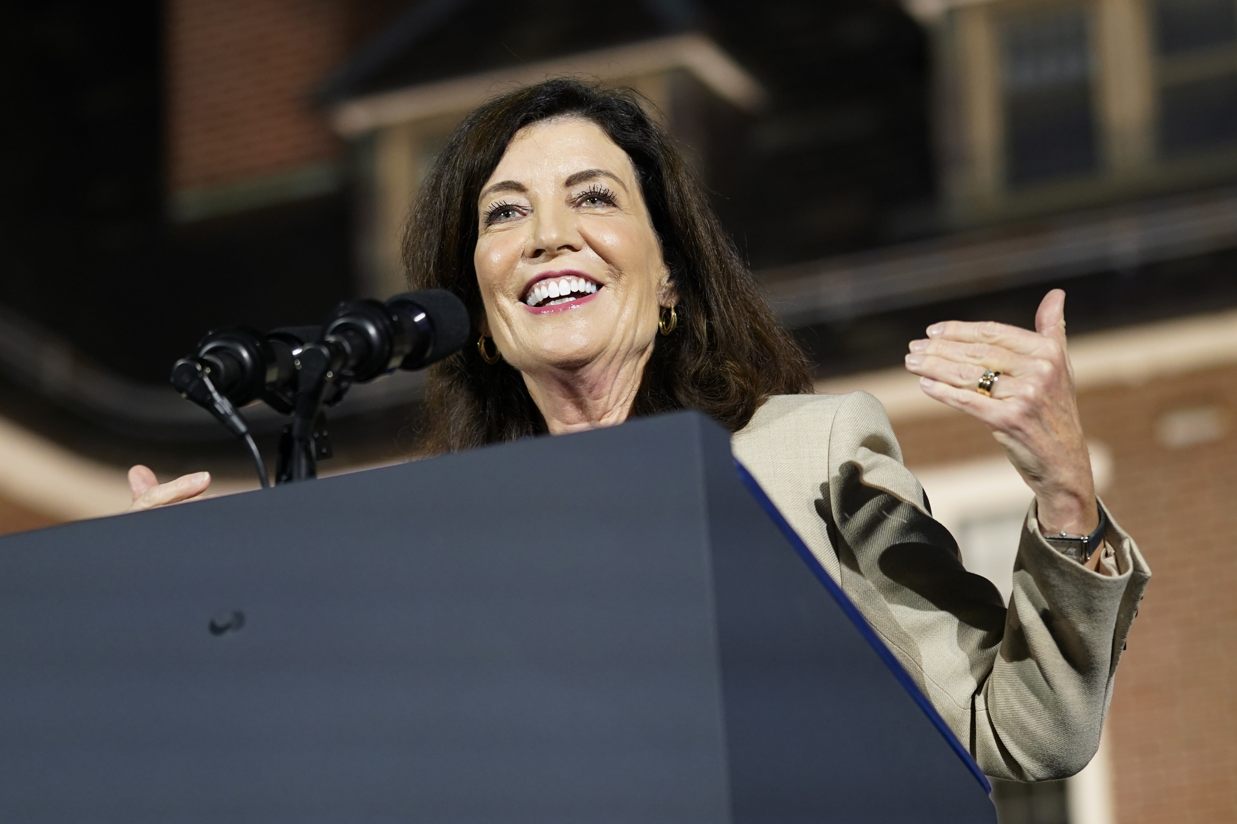 News 12 | Bronx | Watch Live Gov Kathy Hochuls Swearing In Ceremony