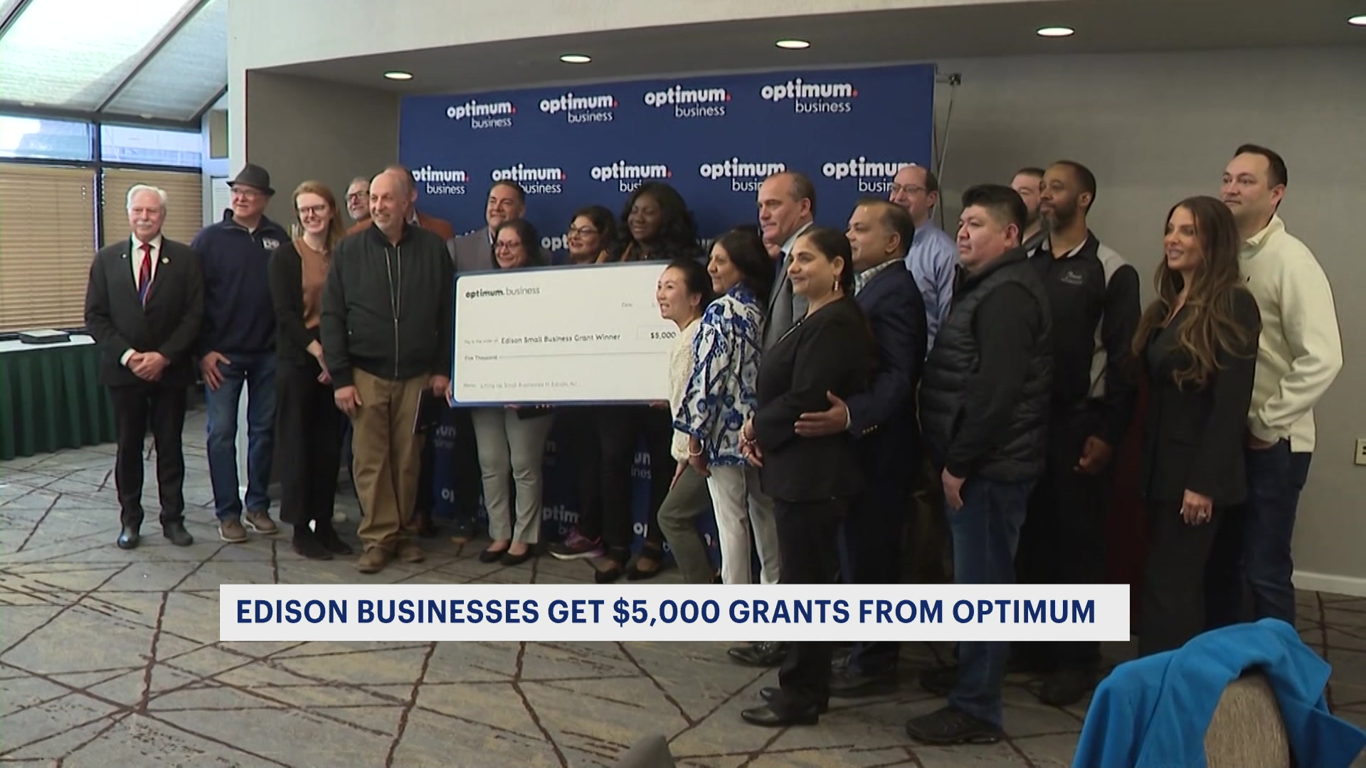 News 12 | New Jersey | 20 Edison businesses receive $5,000 in small ...