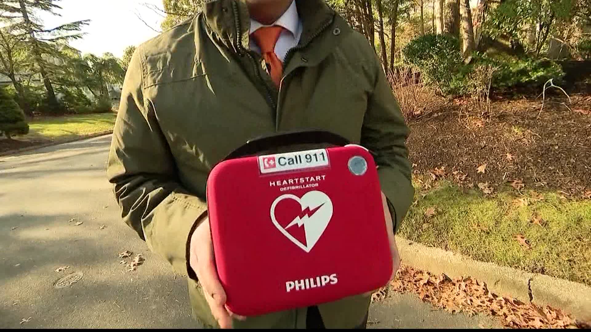 Cardiac arrest survivor praises AEDs 25 years after being revived