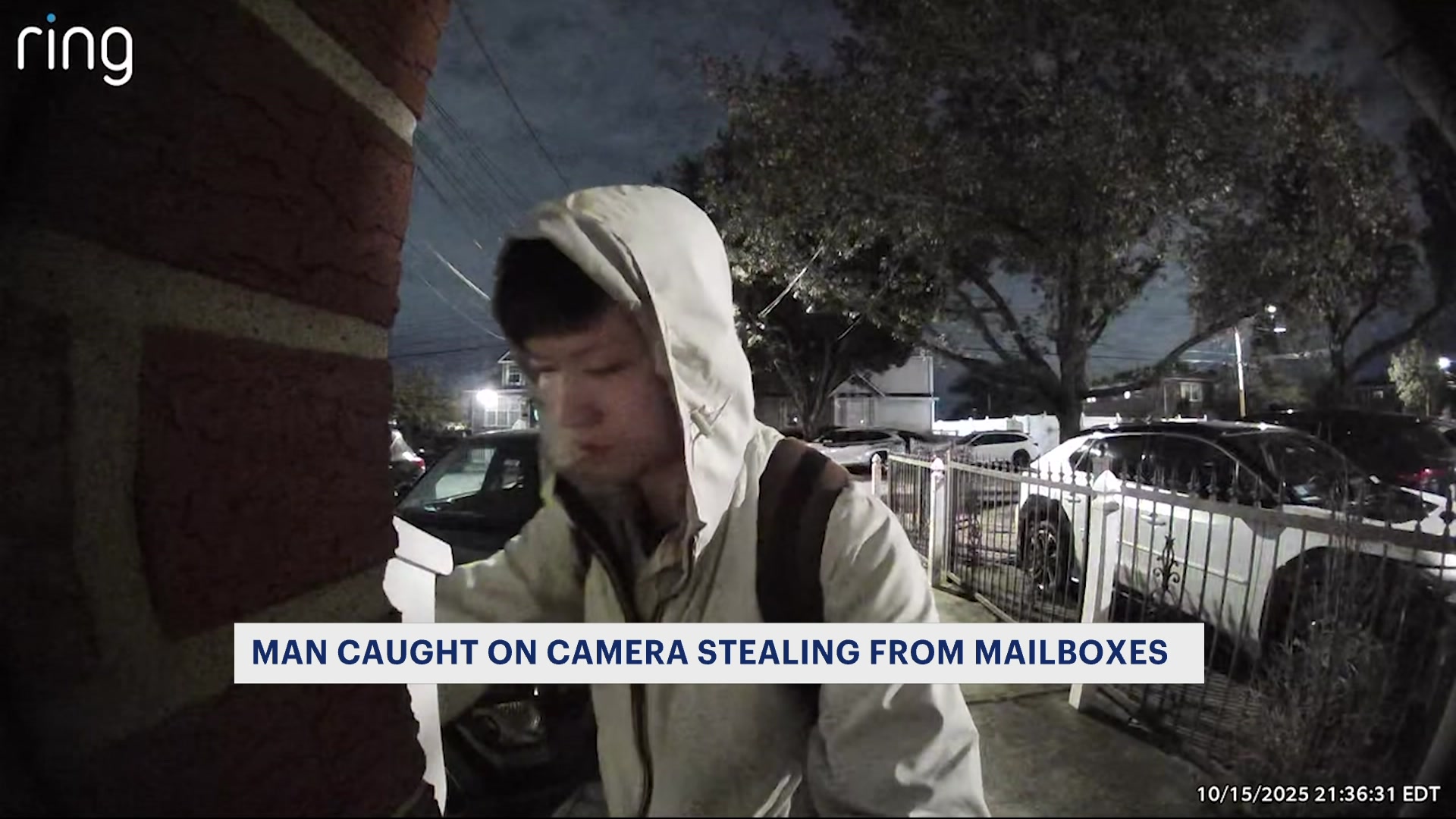 News 12 The Bronx Man Caught On Camera Stealing From Mailboxes In