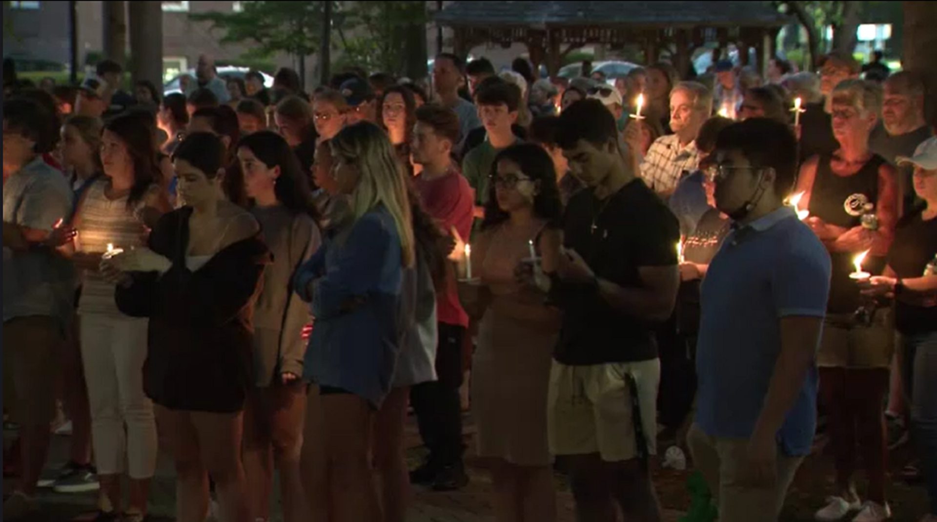 Candlelight vigil held to honor Rutherford teen killed in crash