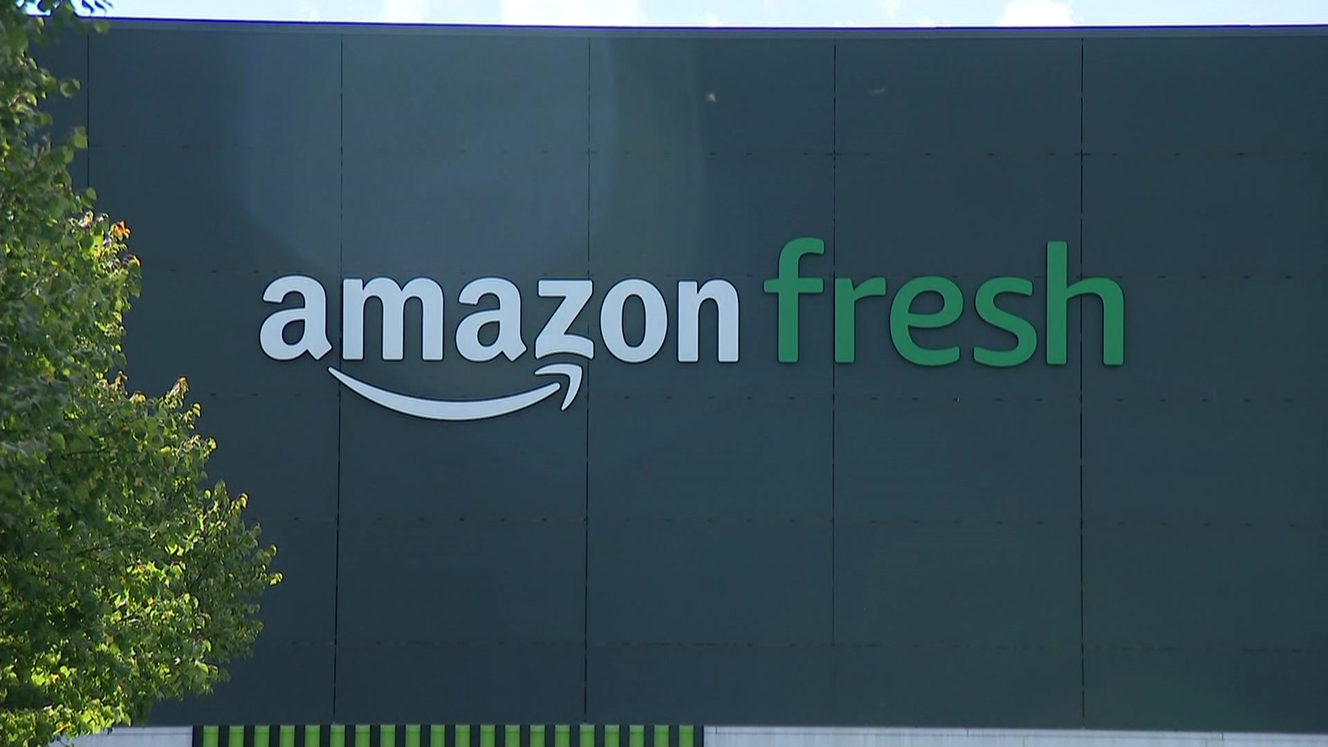 Amazon Fresh store in Plainview to close