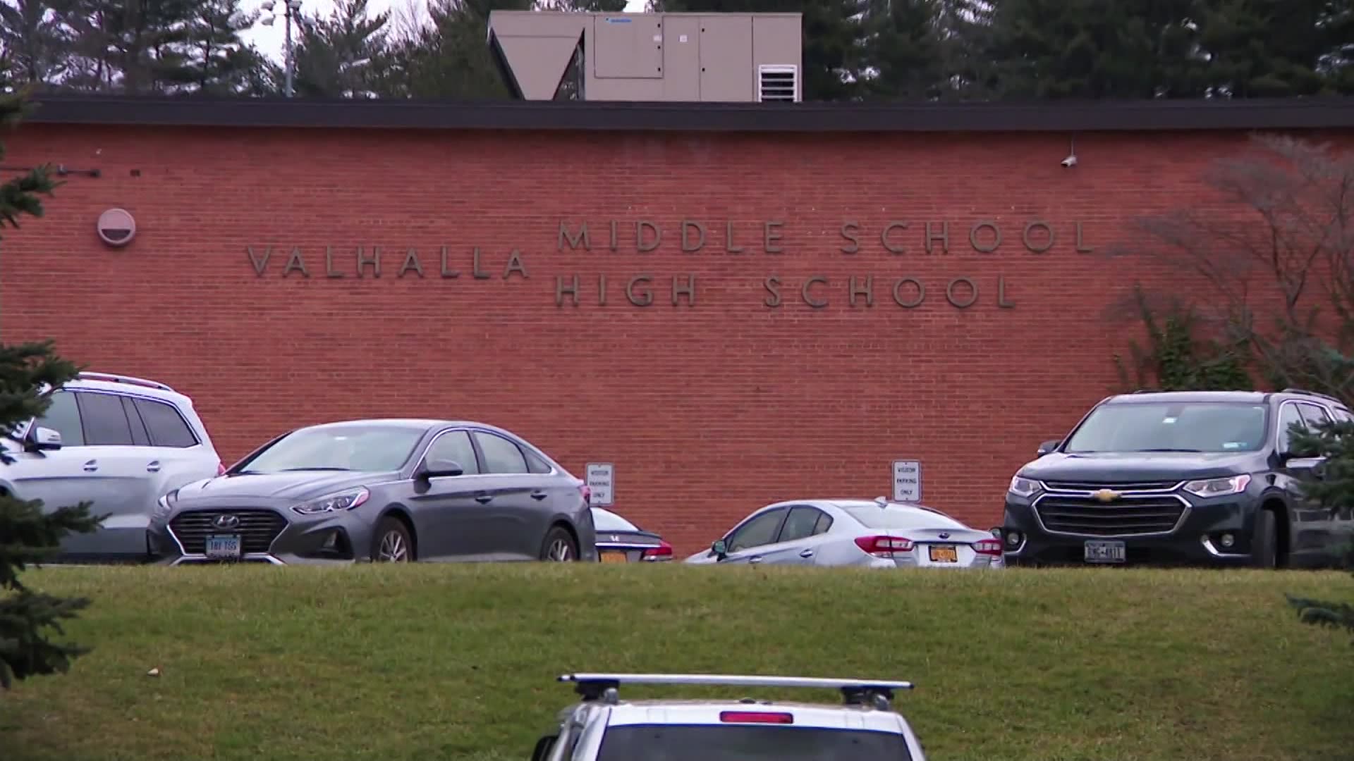 Lawsuit alleges Valhalla Middle HS music teacher sexually abused 3 ...