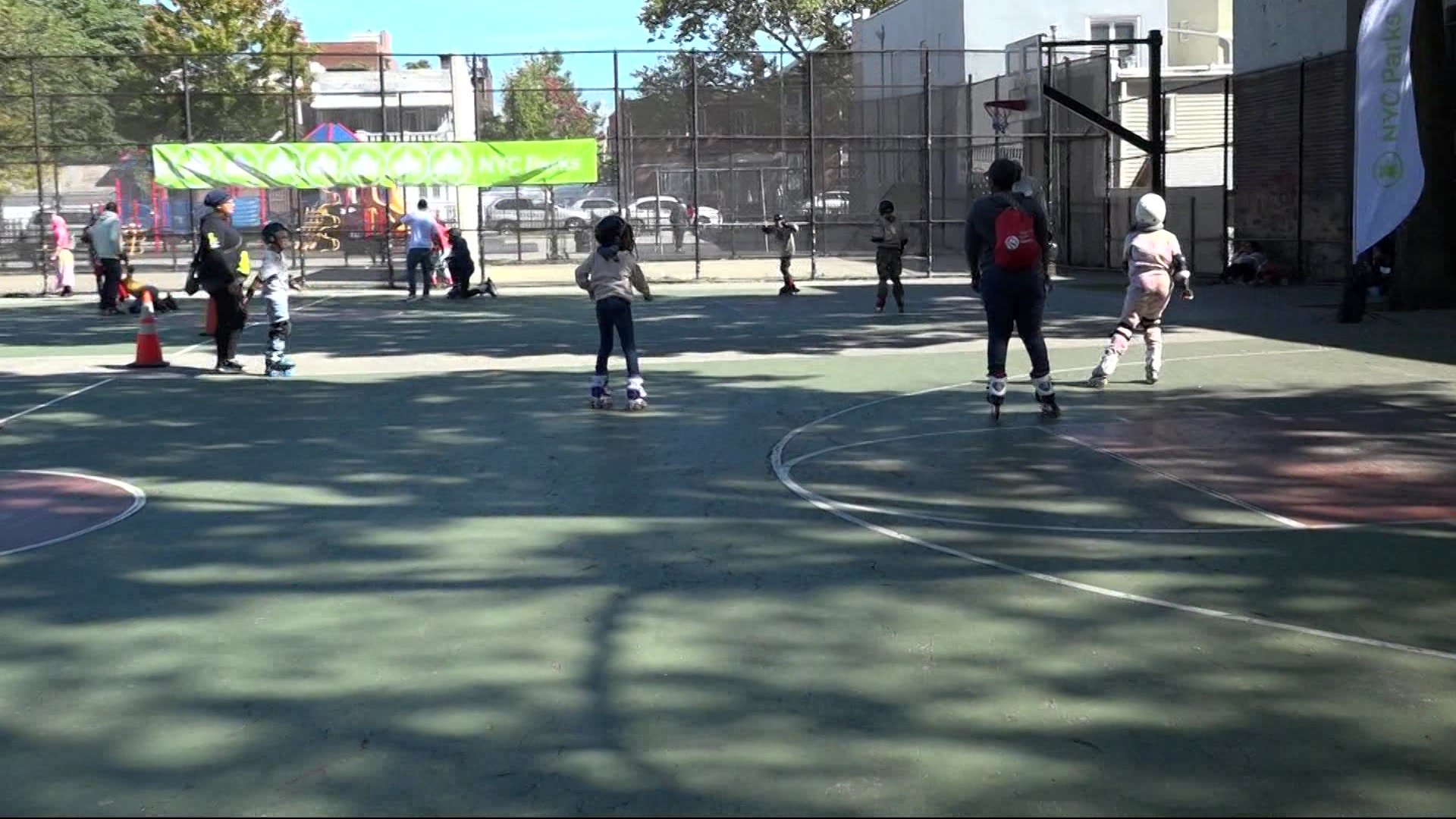 News 12 | Bronx | Roll Out Skate Party Brings Good Vibes To Parkchester