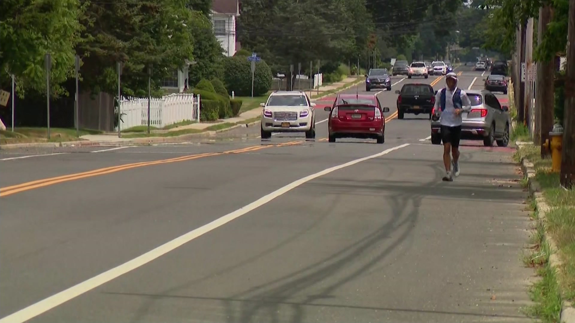 News 12 | Long Island | Bethpage man resumes run around Long Island for ...