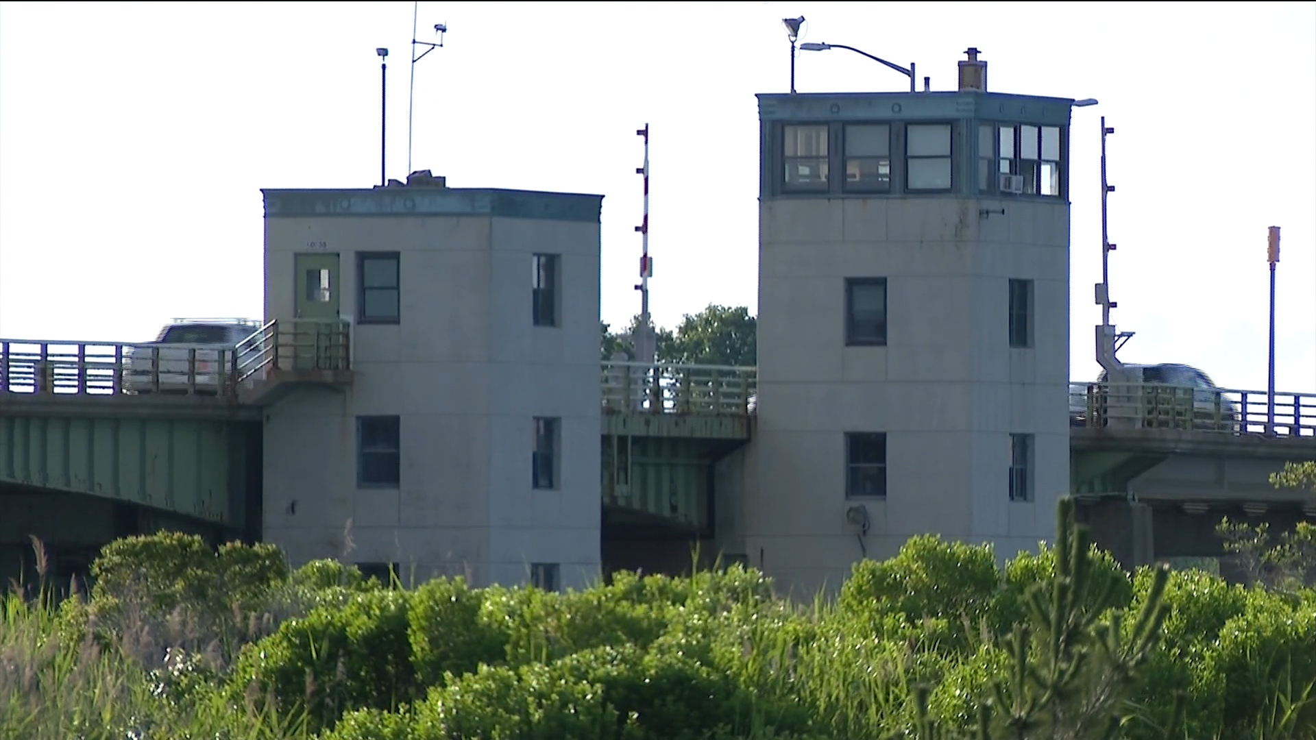 One-lane traffic implemented on Smith Point Bridge