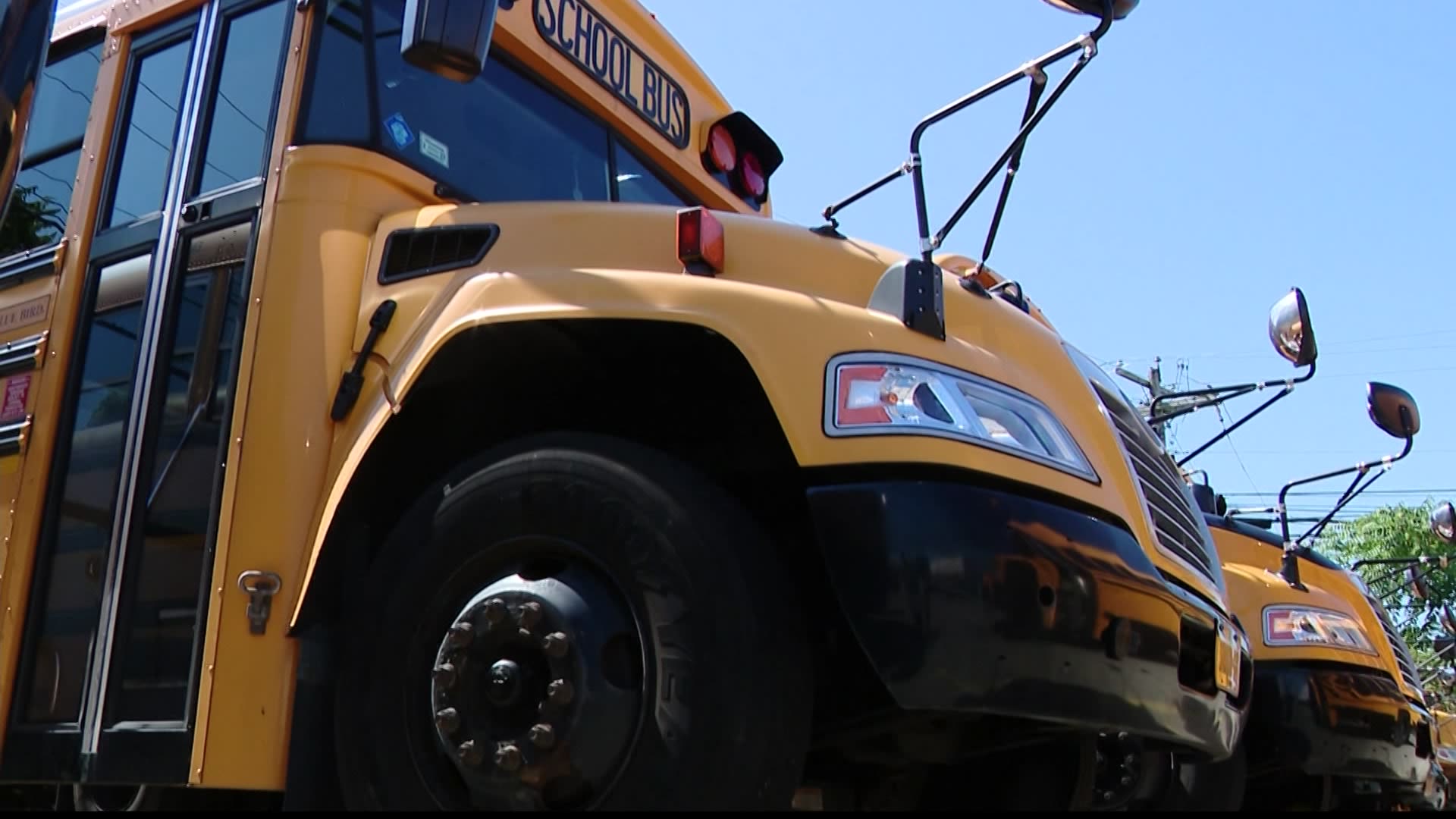Long Island parents brace for potential delays on first day of school ... Long Island parents brace for potential delays on first day of school ...