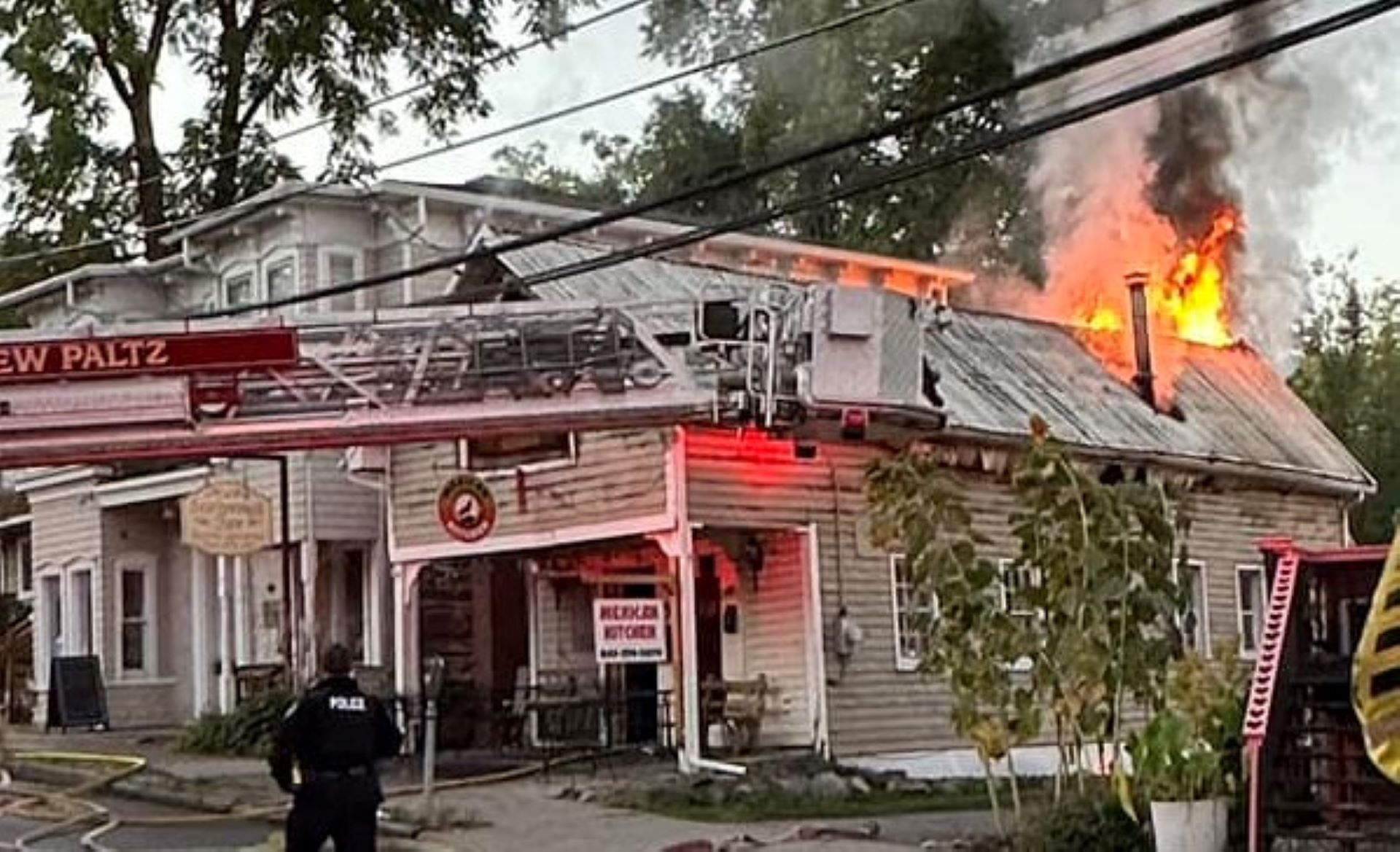 News 12 | Westchester | Fire damages Mexican restaurant in New Paltz
