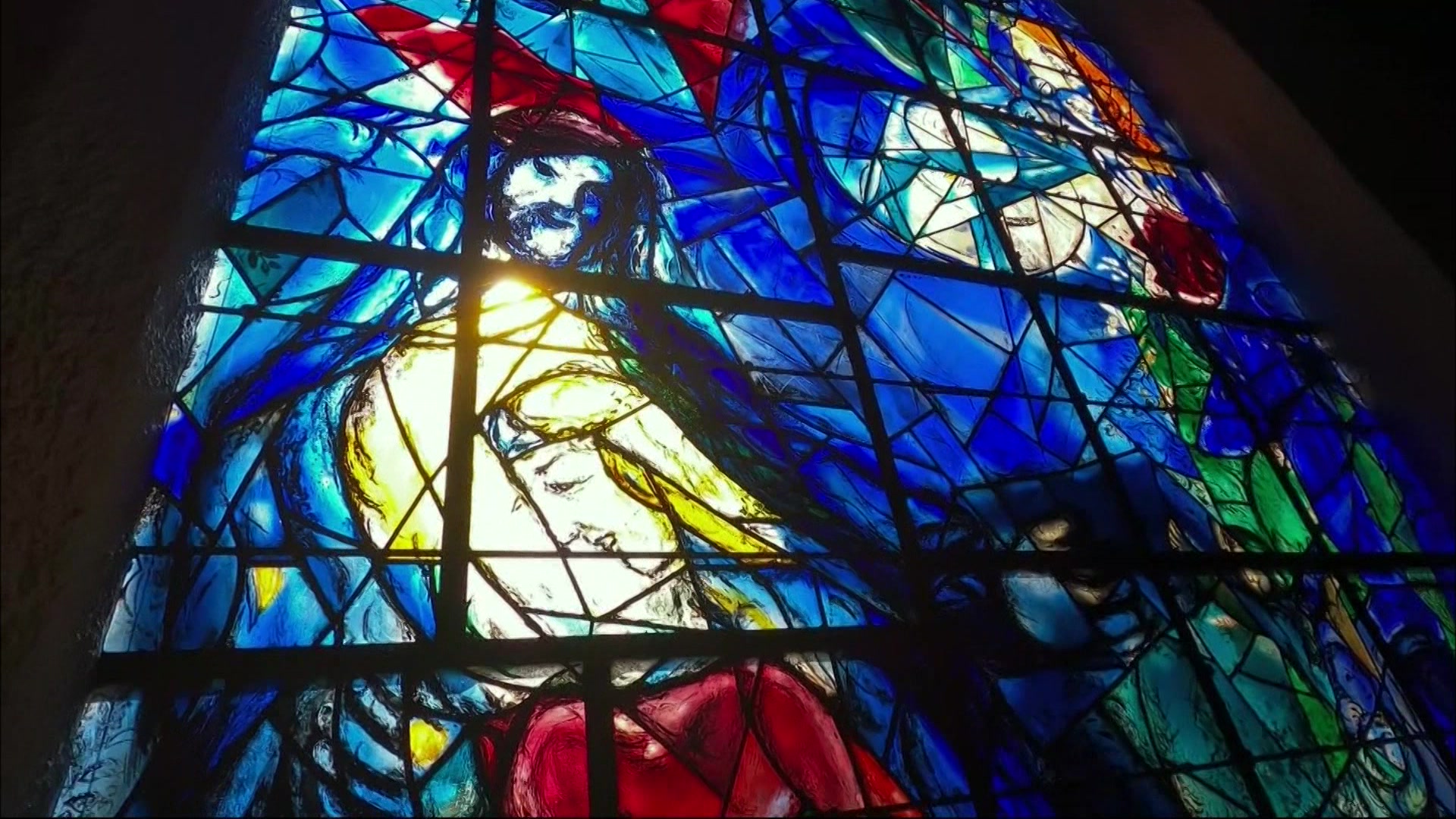 News 12 | New Jersey | View Stunning Stained Glass Windows By Chagall ...