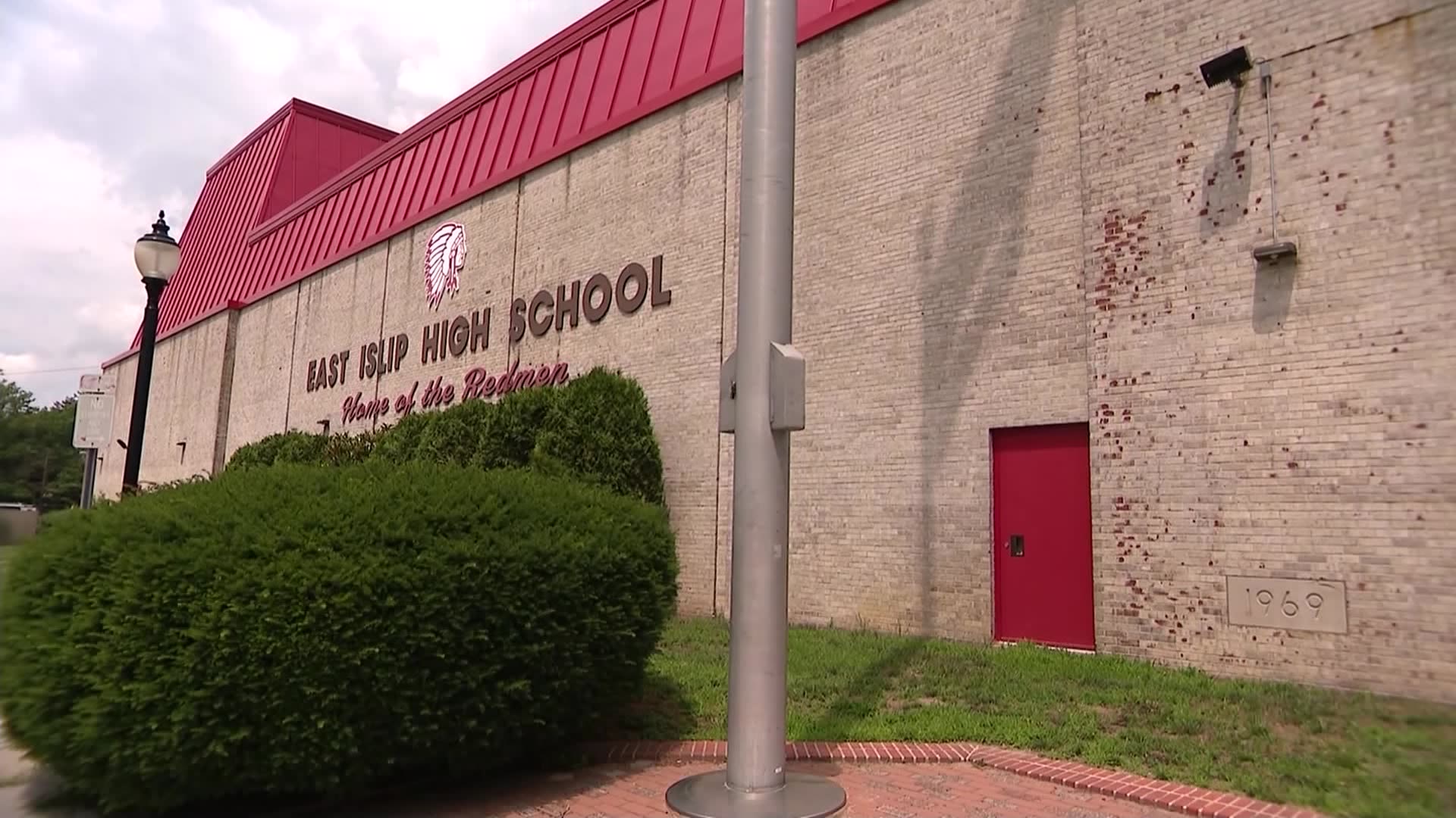 East Islip High School pulls Redmen mascot logo from building