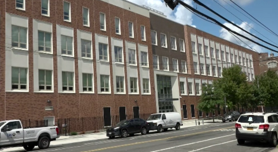 News 12 | The Bronx | P.S. 487 in Melrose is 1 of 8 new schools opening ...