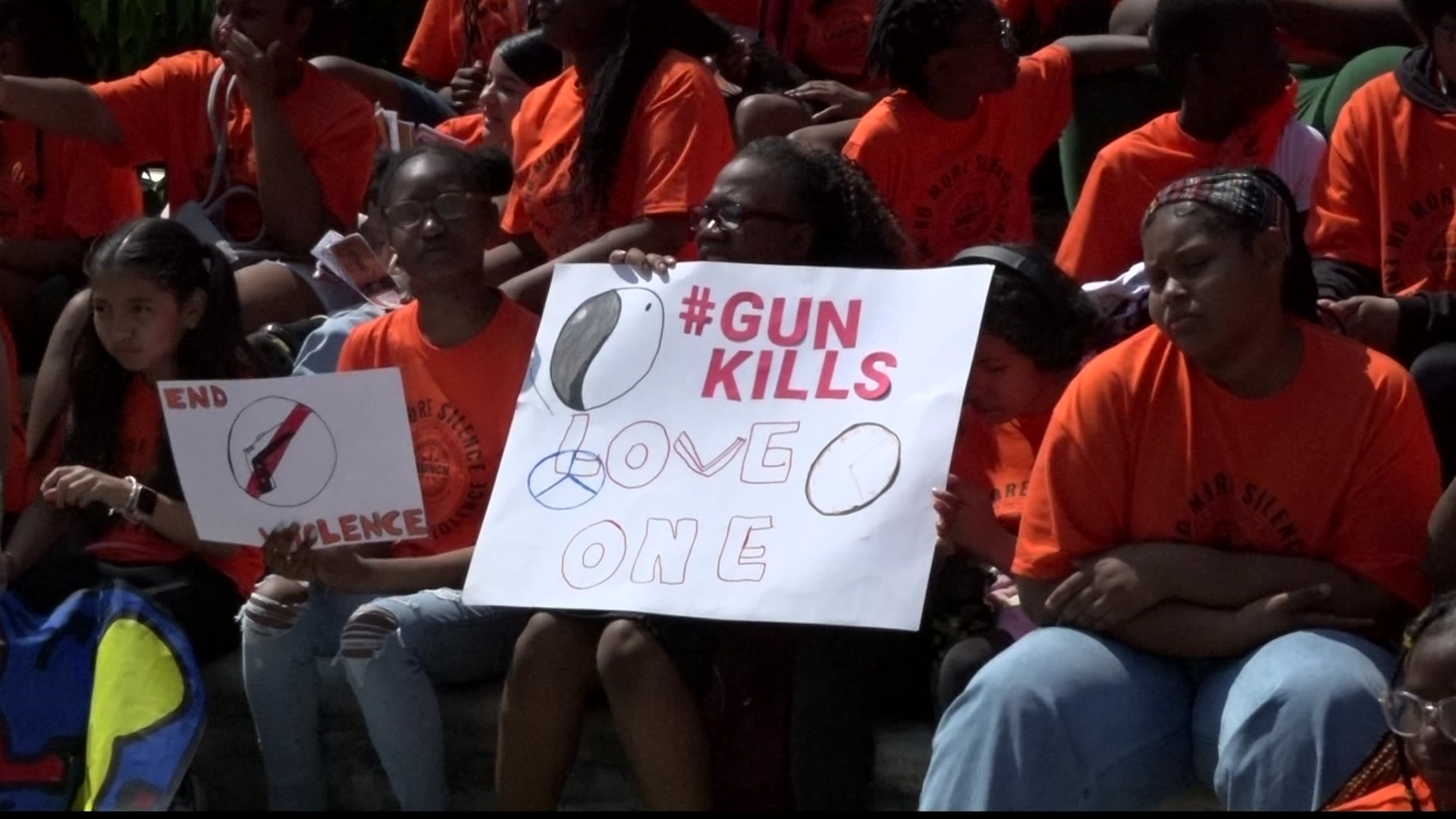 News 12 | Brooklyn | Brooklyn Students Hold Walkout March In Stand ...
