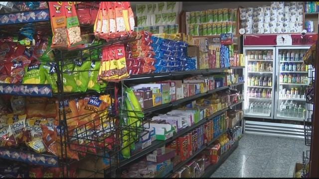 News 12 | Bronx | Bronx Bodega Worker Signs With Management Team After ...
