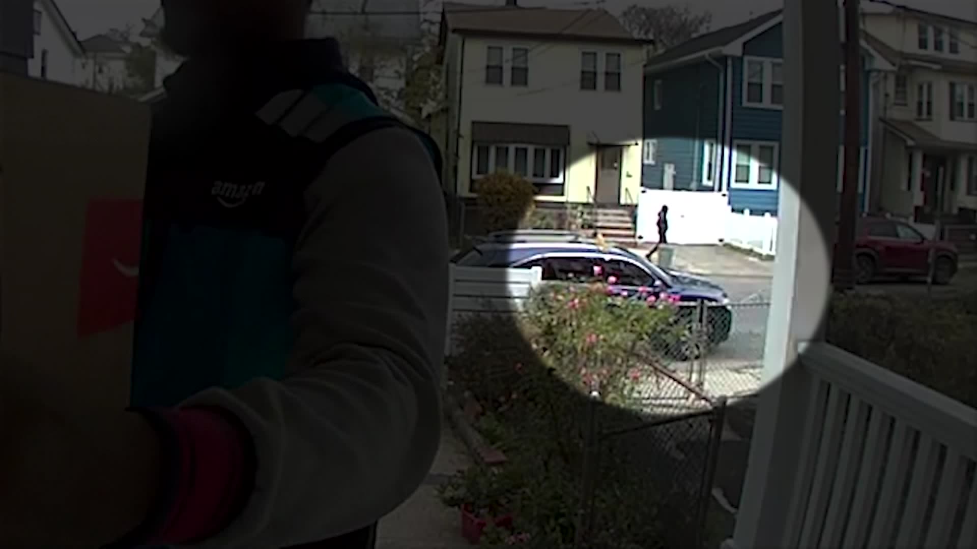 Amazon Flex driver's vehicle stolen while making delivery