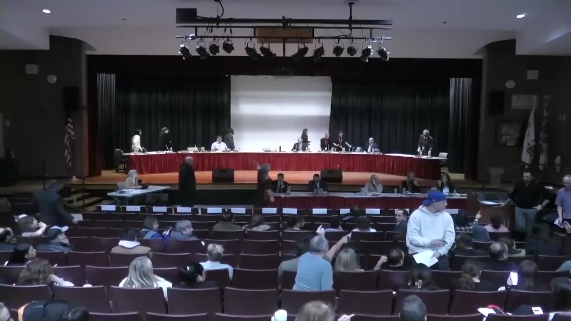 Tense moments at Syosset school board meeting prompts calls to police